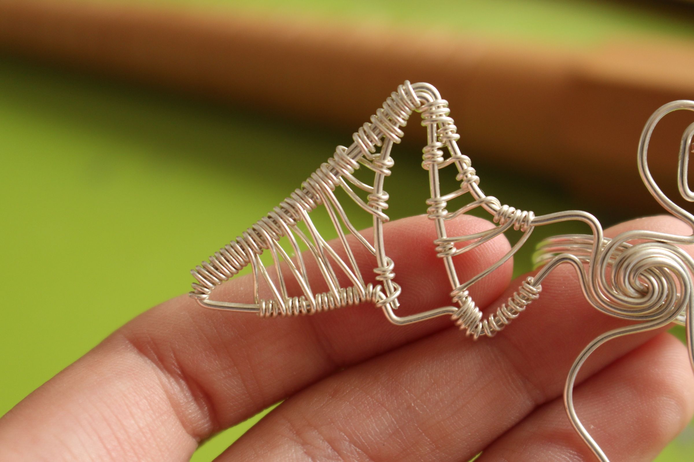 Wirework Dragon Ring : 15 Steps (with Pictures) - Instructables