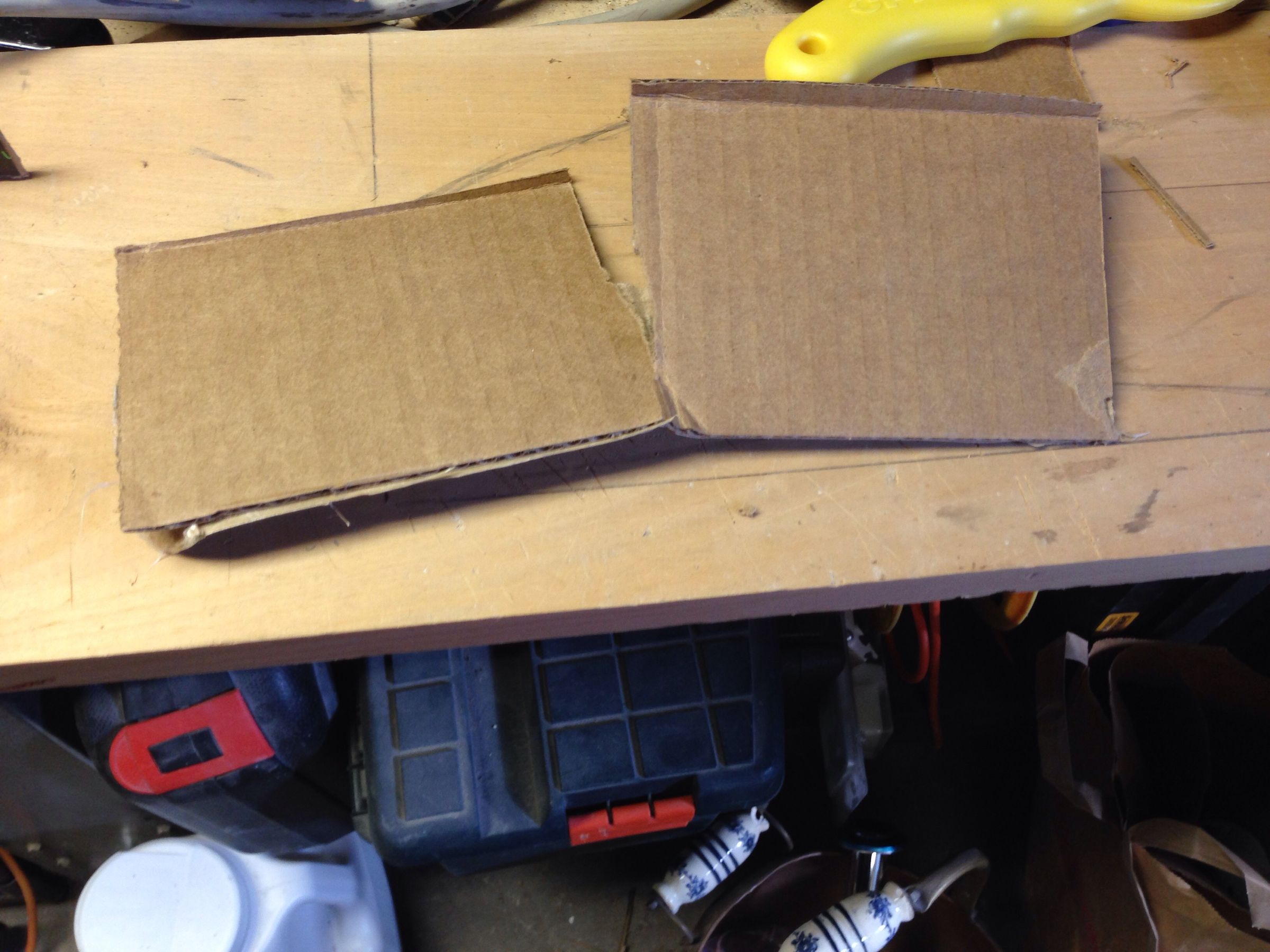 Cardboard Phone Stand : 4 Steps - Instructables