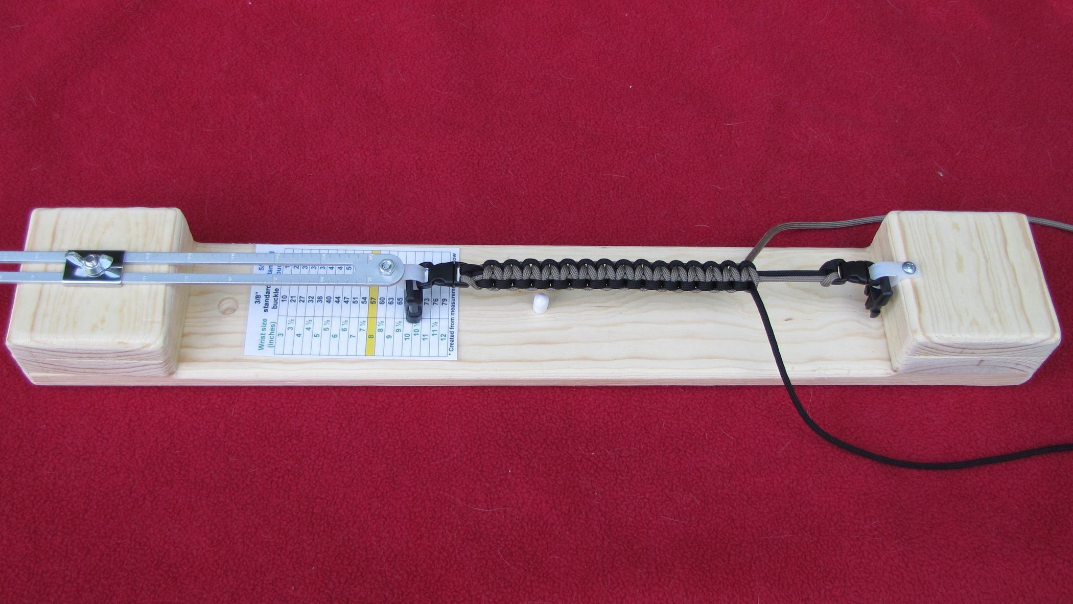 Paracord Bracelet Fixture/Jig : 12 Steps (with Pictures) - Instructables