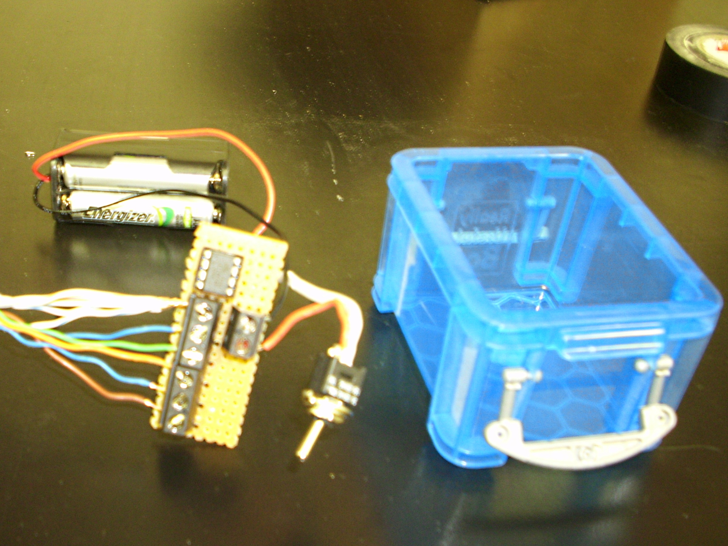 Super Spooky Evil LED Eyes of Doom Using AtTiny85 and Arduino IDE : 10 ...