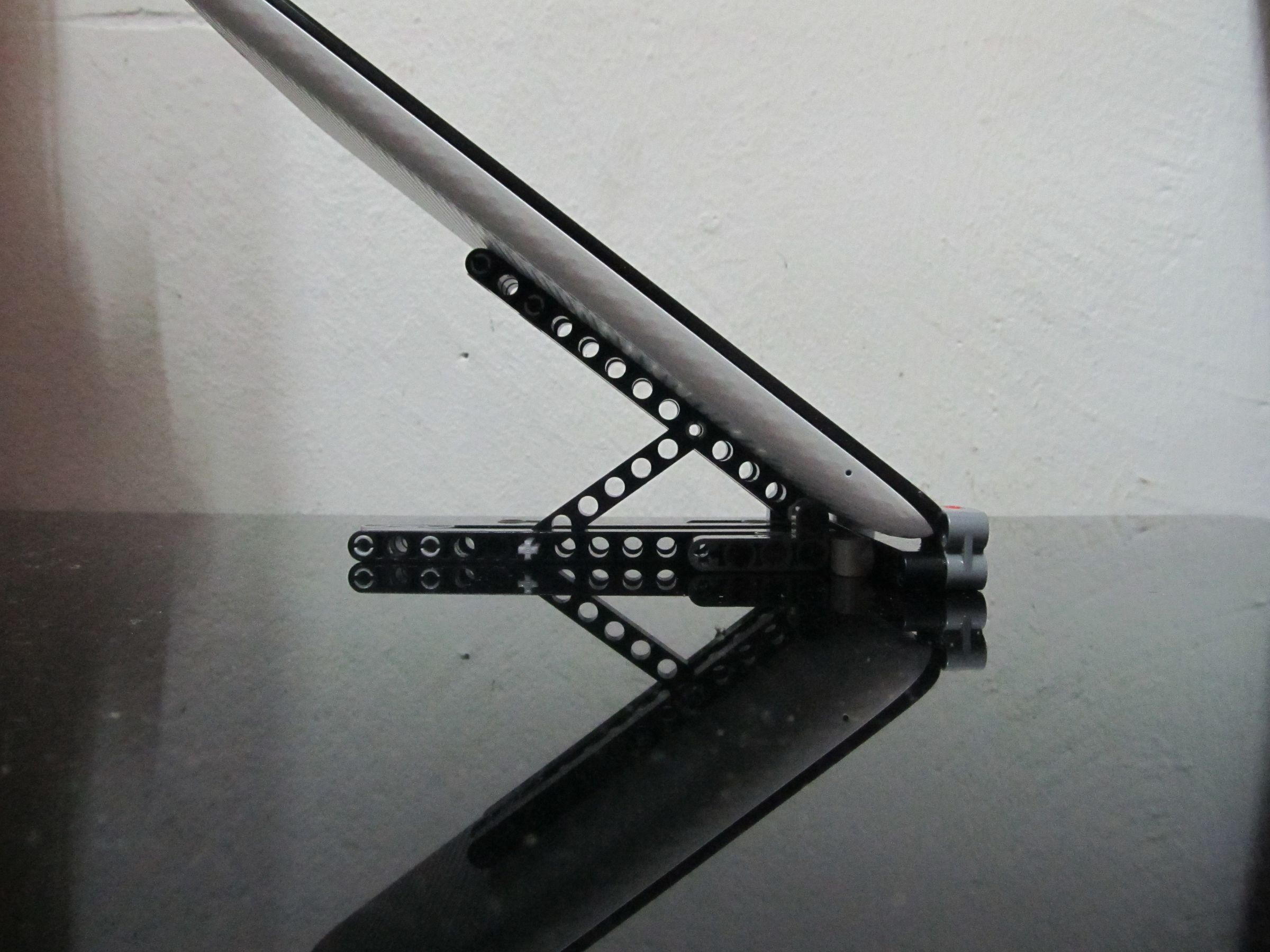 Adjustable Tablet Stand - Instructables