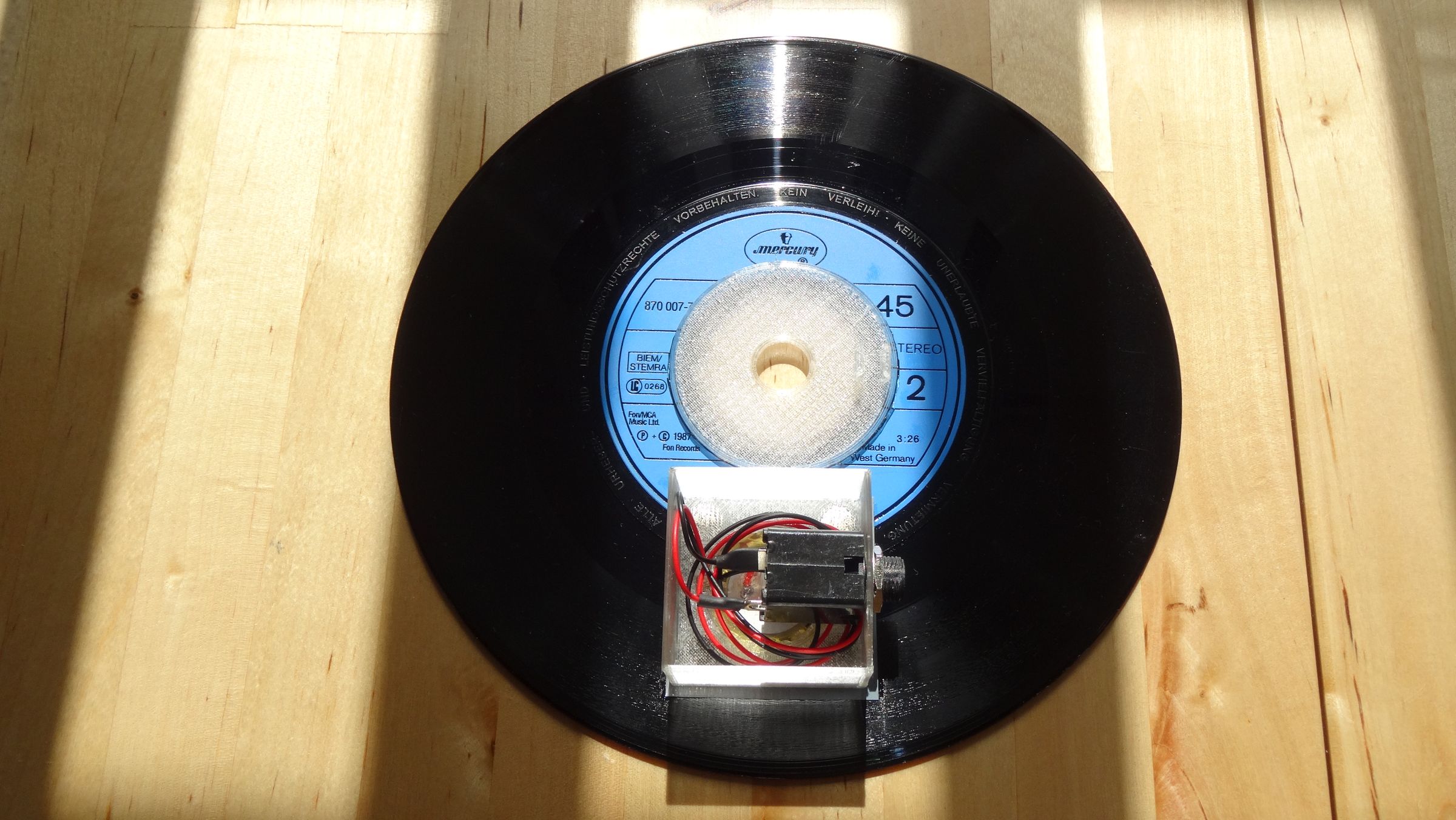 DIY Vinyl Pad - How to Make Sound With a Vinyl Pad and Piezoelectric ...