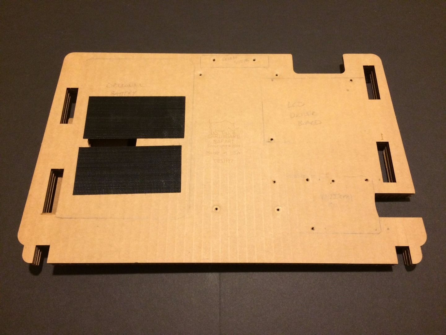 Battery Operated Cardboard HDMI Retro TV Stand for Your Raspberry Pi ...