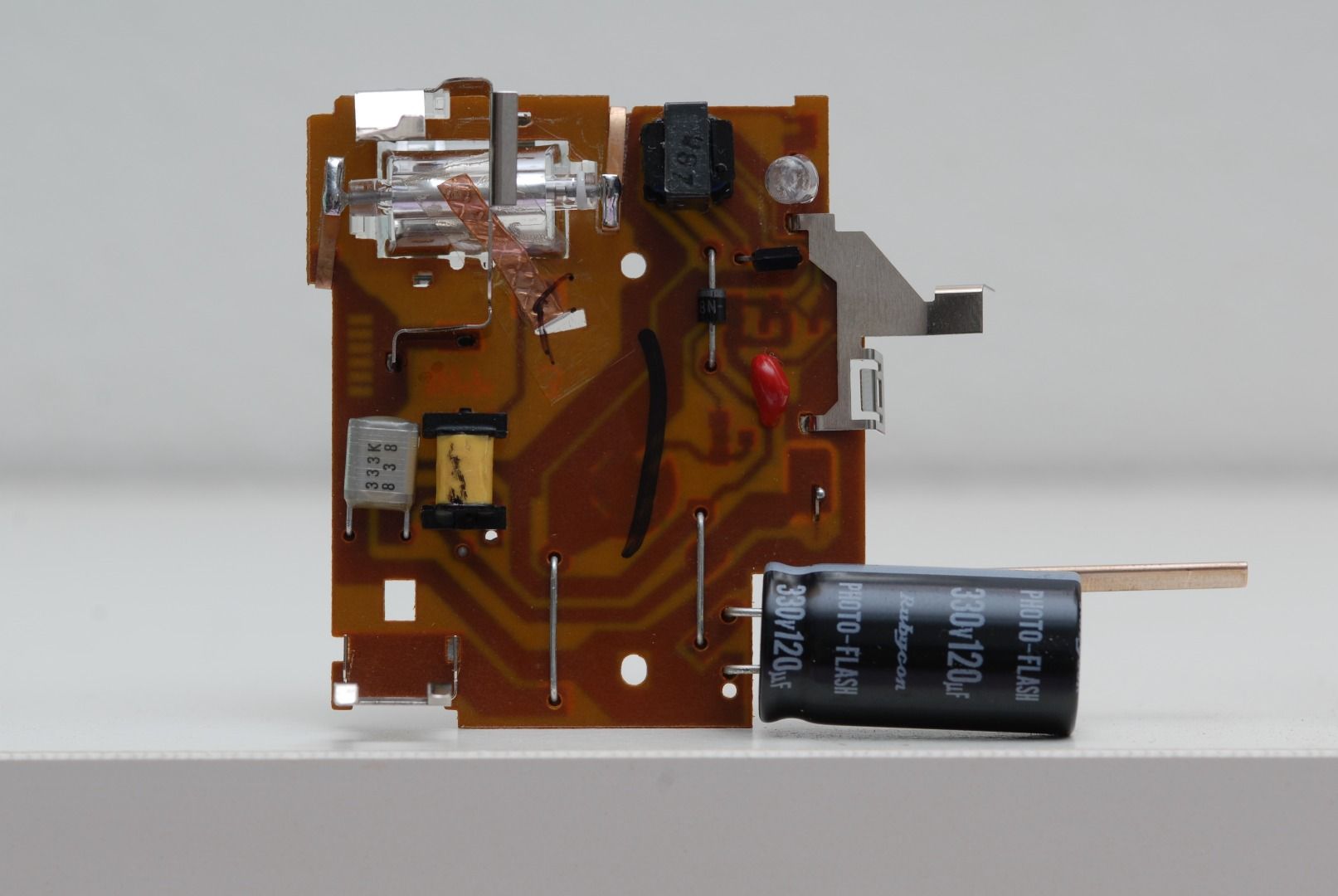 Fully 3D Printed Circuit Boards : 7 Steps - Instructables