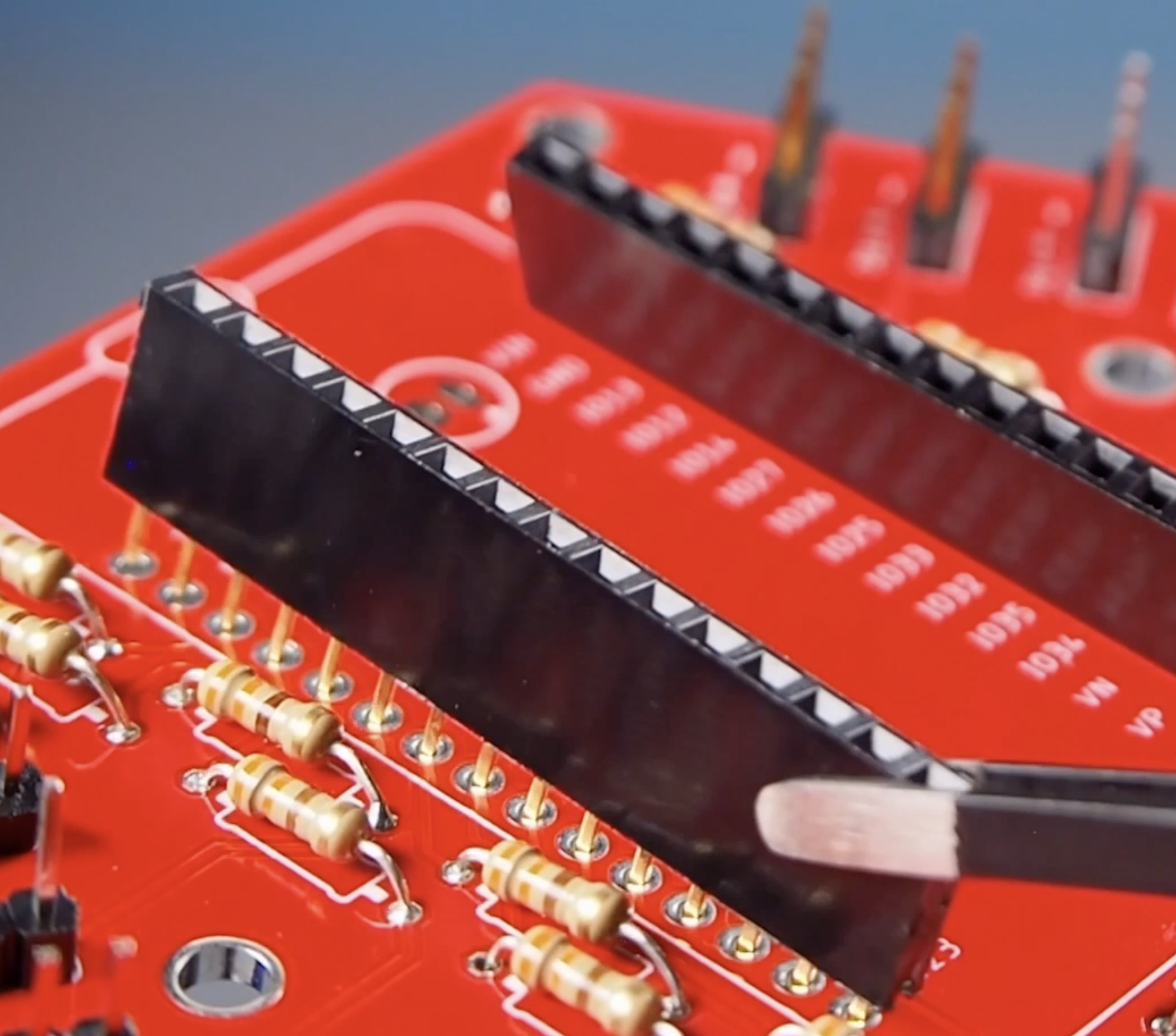 One and Multiple Servo Motor Control With ESP32 Development Board : 8 ...