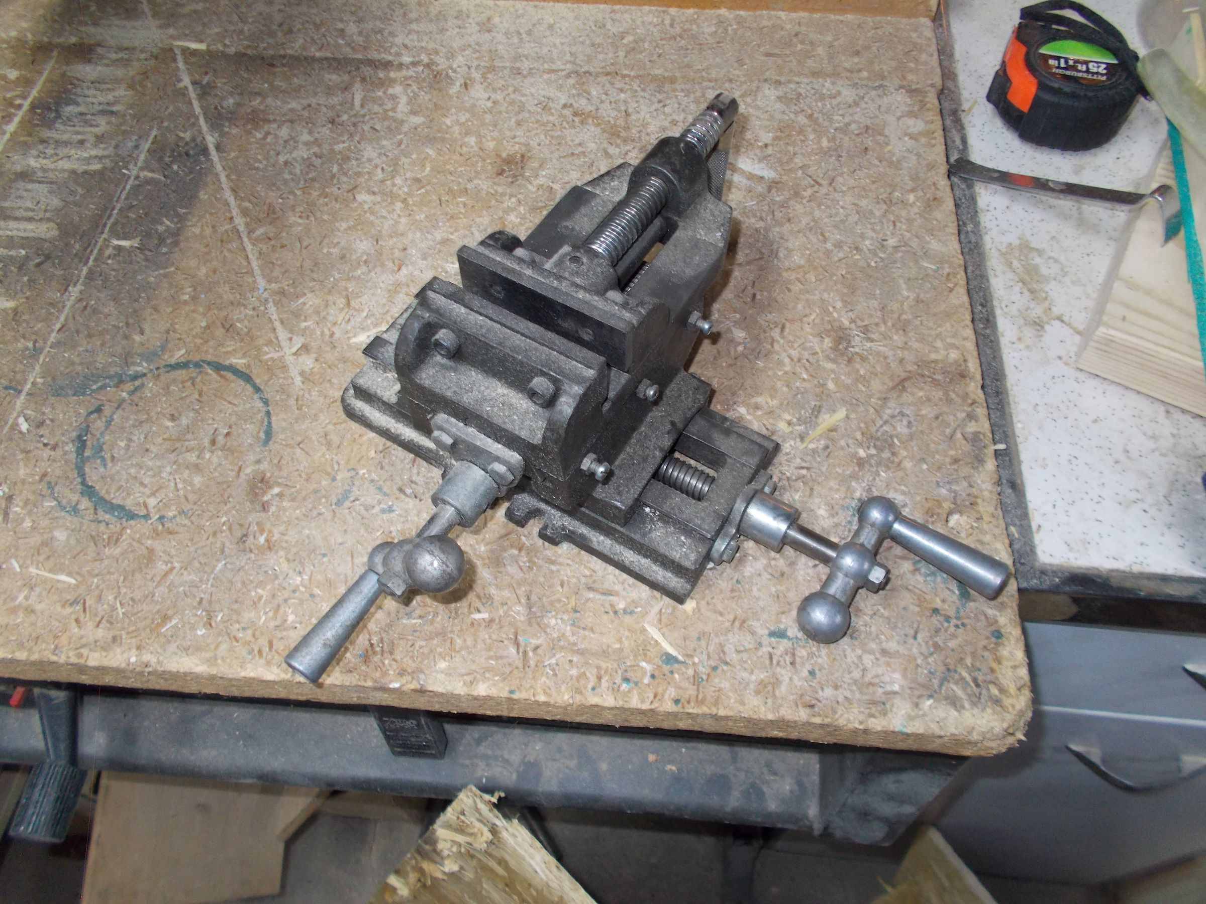 Shopsmith Crossfeed Drill Press Vice Mount : 9 Steps - Instructables