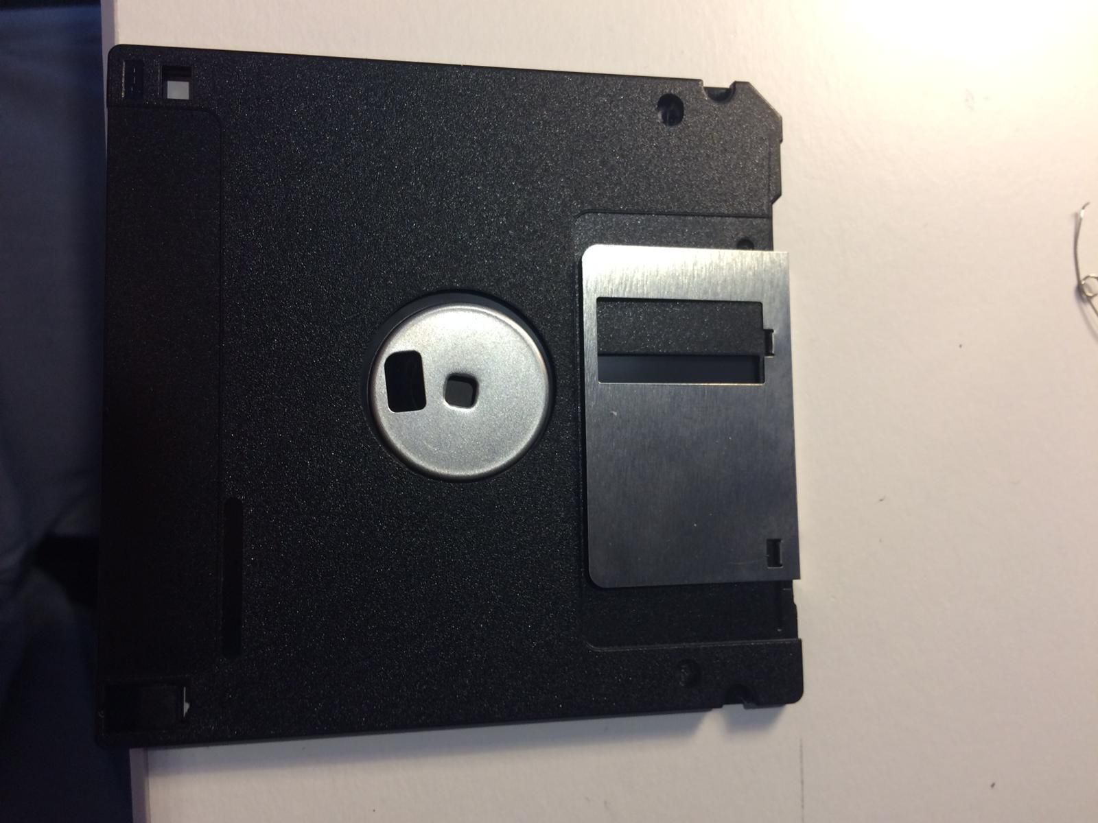 Floppy Disk Secret Compartment : 6 Steps - Instructables