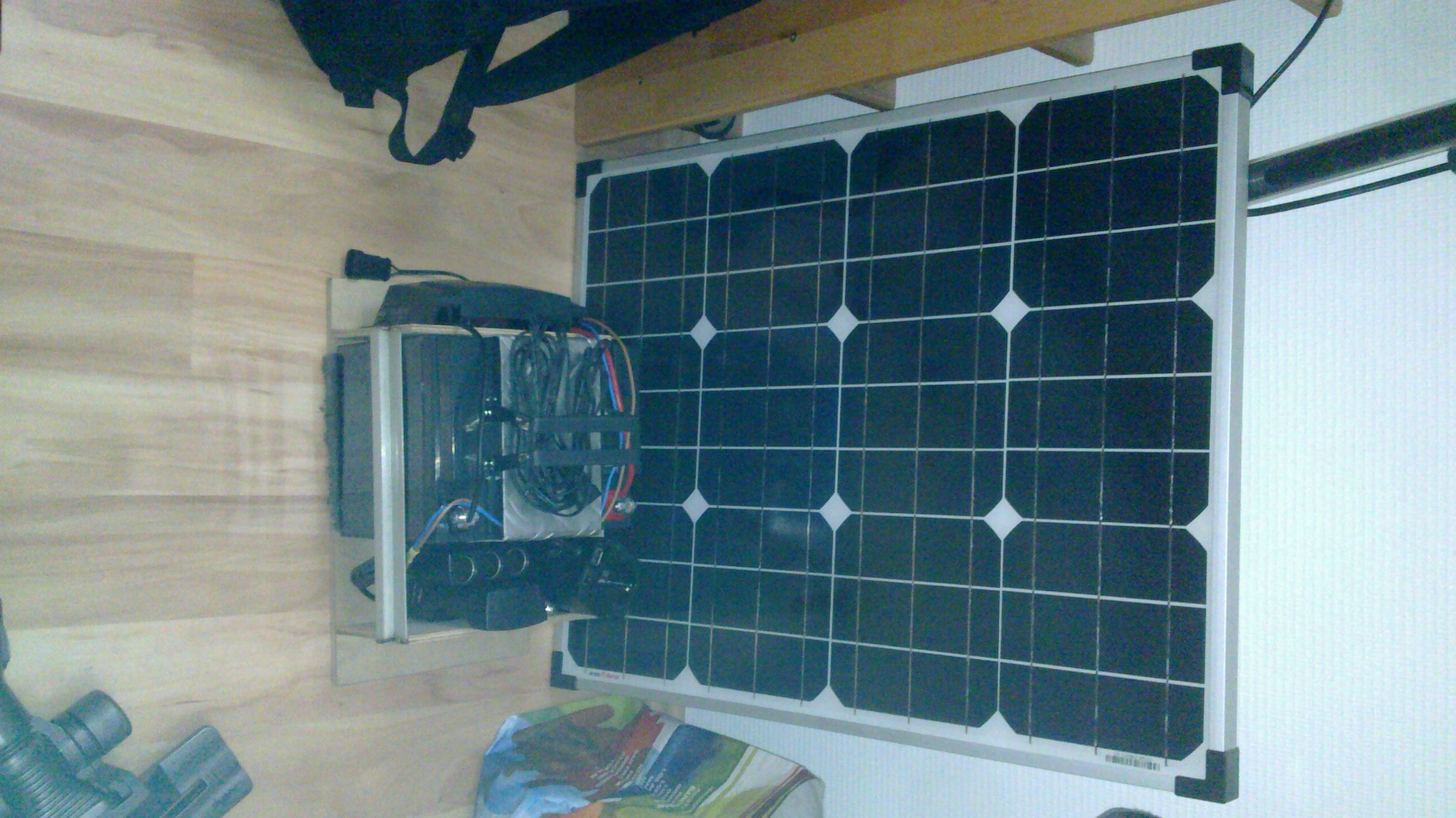 Off Grid Battery Box : 4 Steps - Instructables