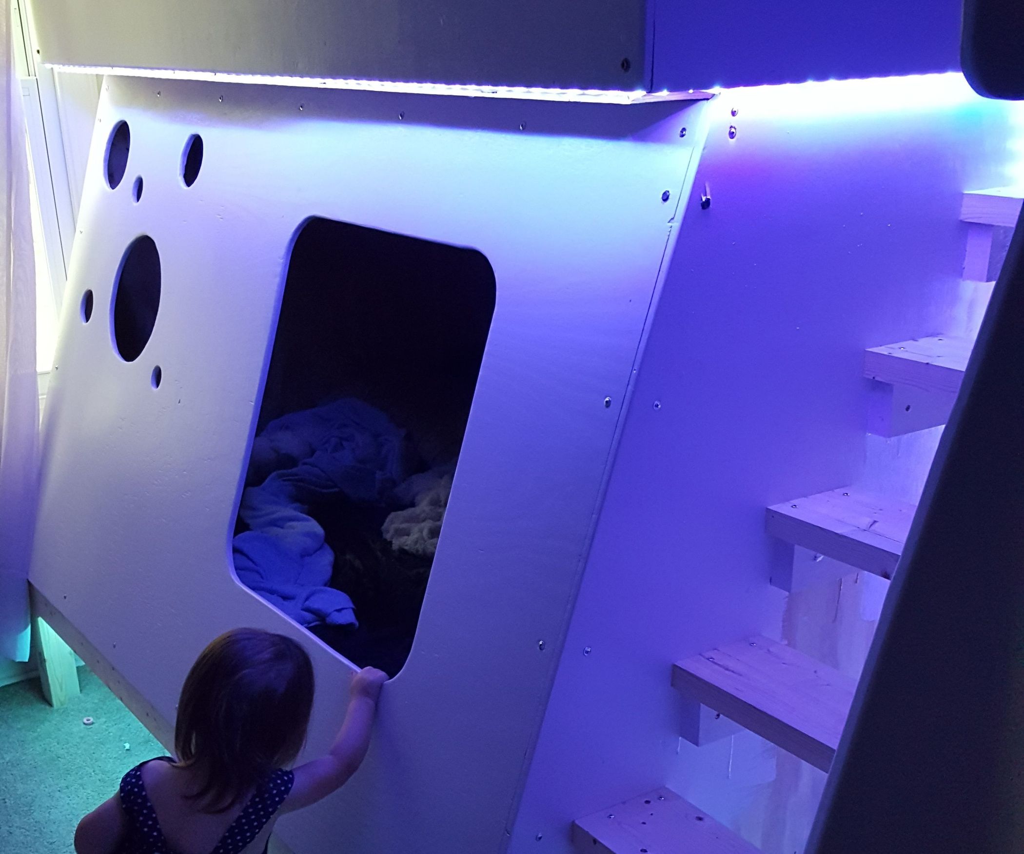 LED BED : 4 Steps (with Pictures) - Instructables