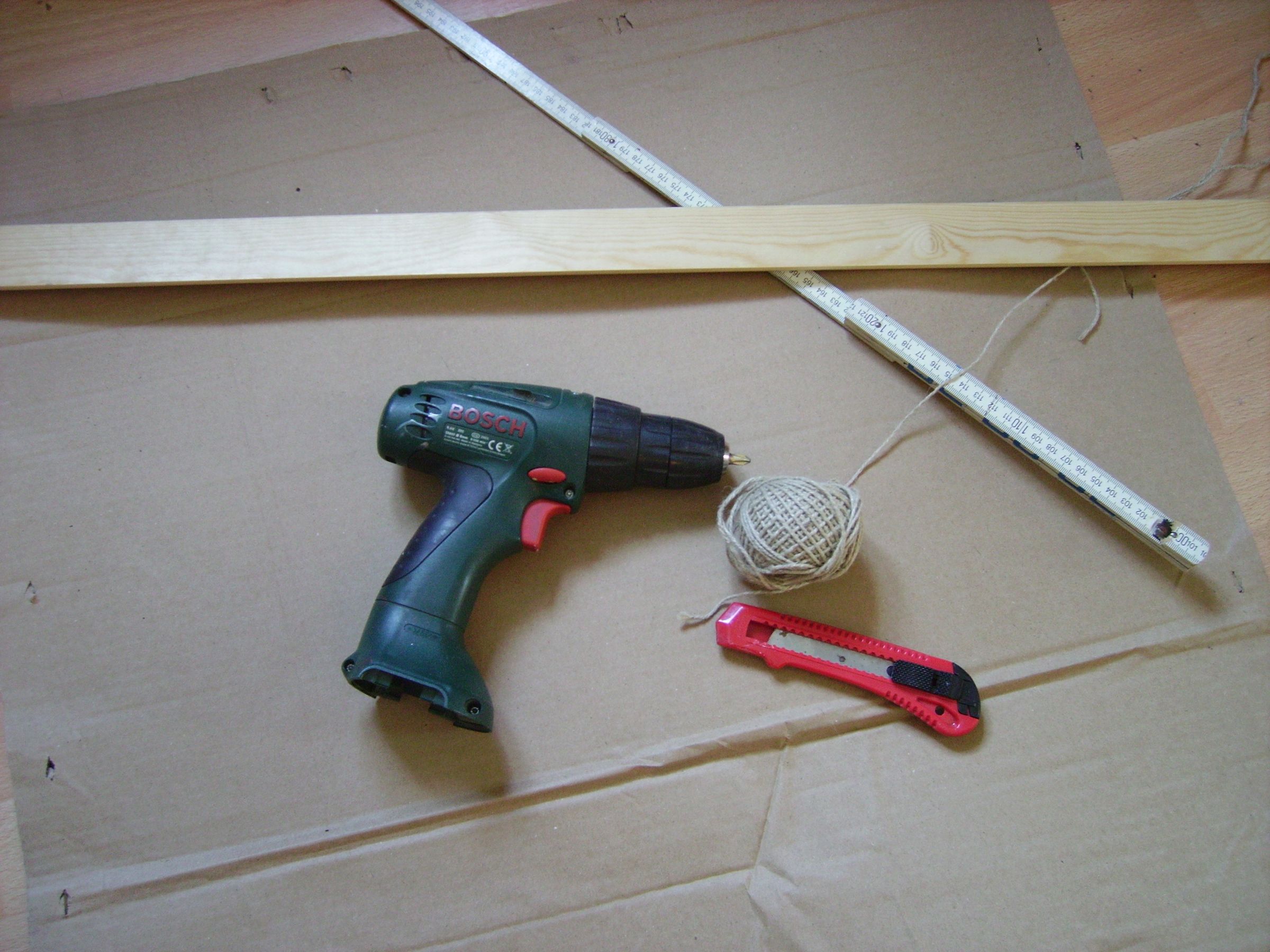 Folded Cardboard Window Blind : 9 Steps (with Pictures) - Instructables