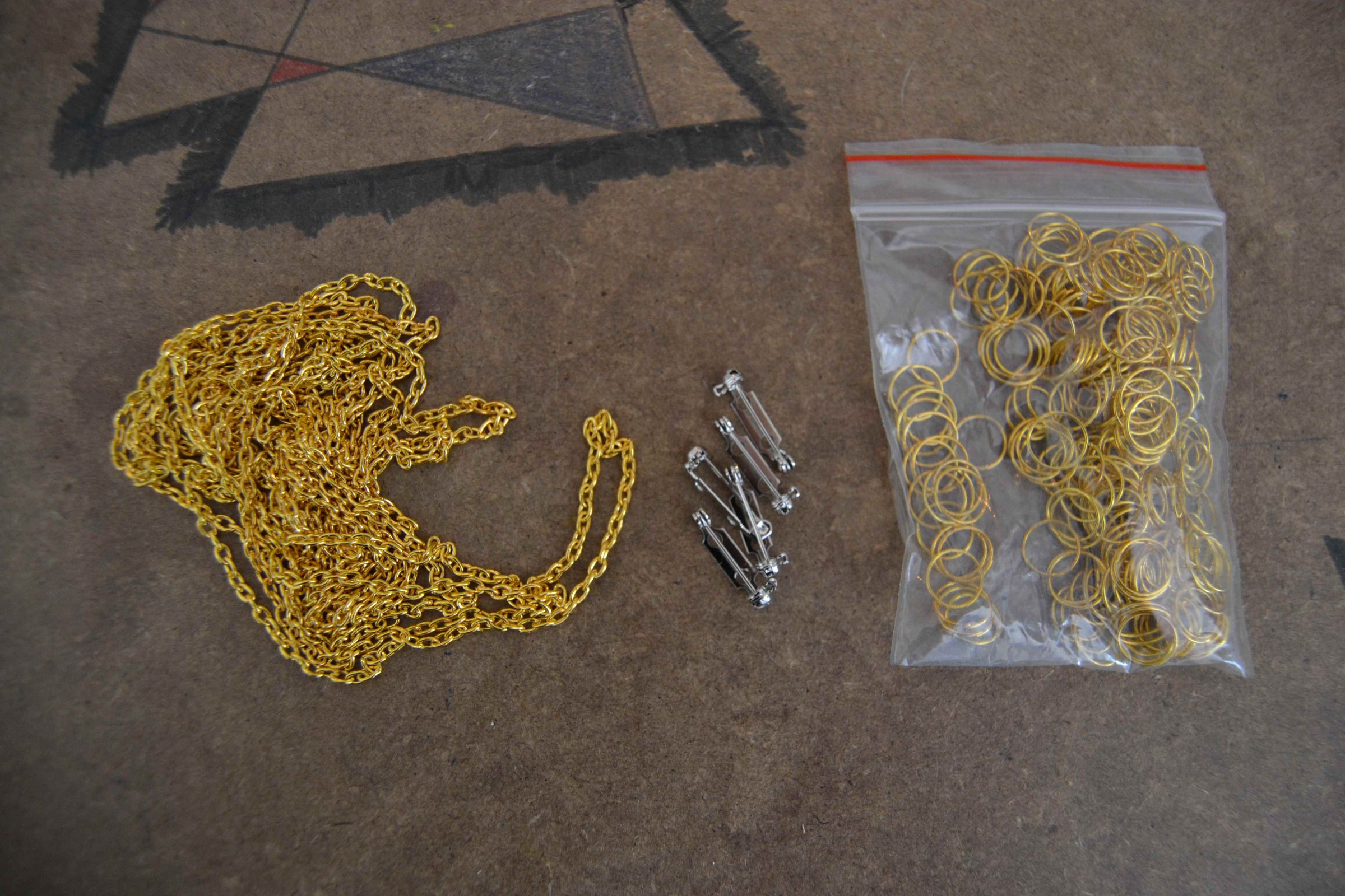 Zip Tie Jewelry : 7 Steps (with Pictures) - Instructables