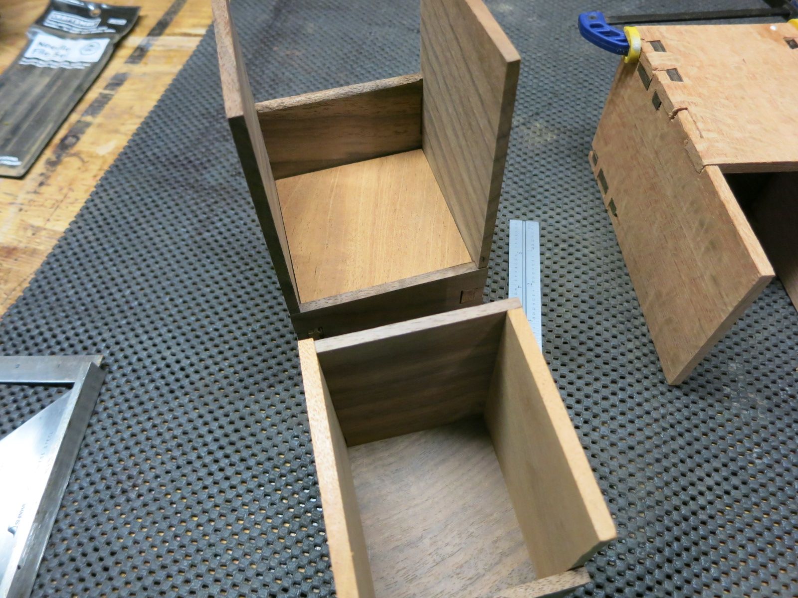 MTG Ultimate Deck Boxes : 8 Steps (with Pictures) - Instructables