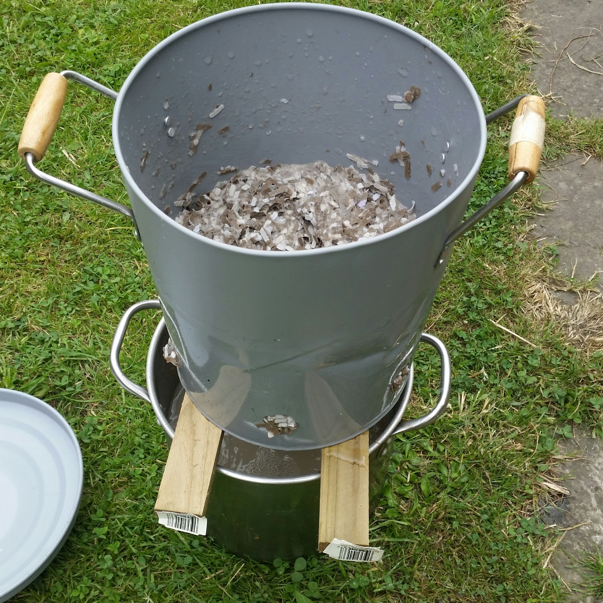 Recycle Cardboard Tubes for Fire Logs : 9 Steps (with Pictures ...