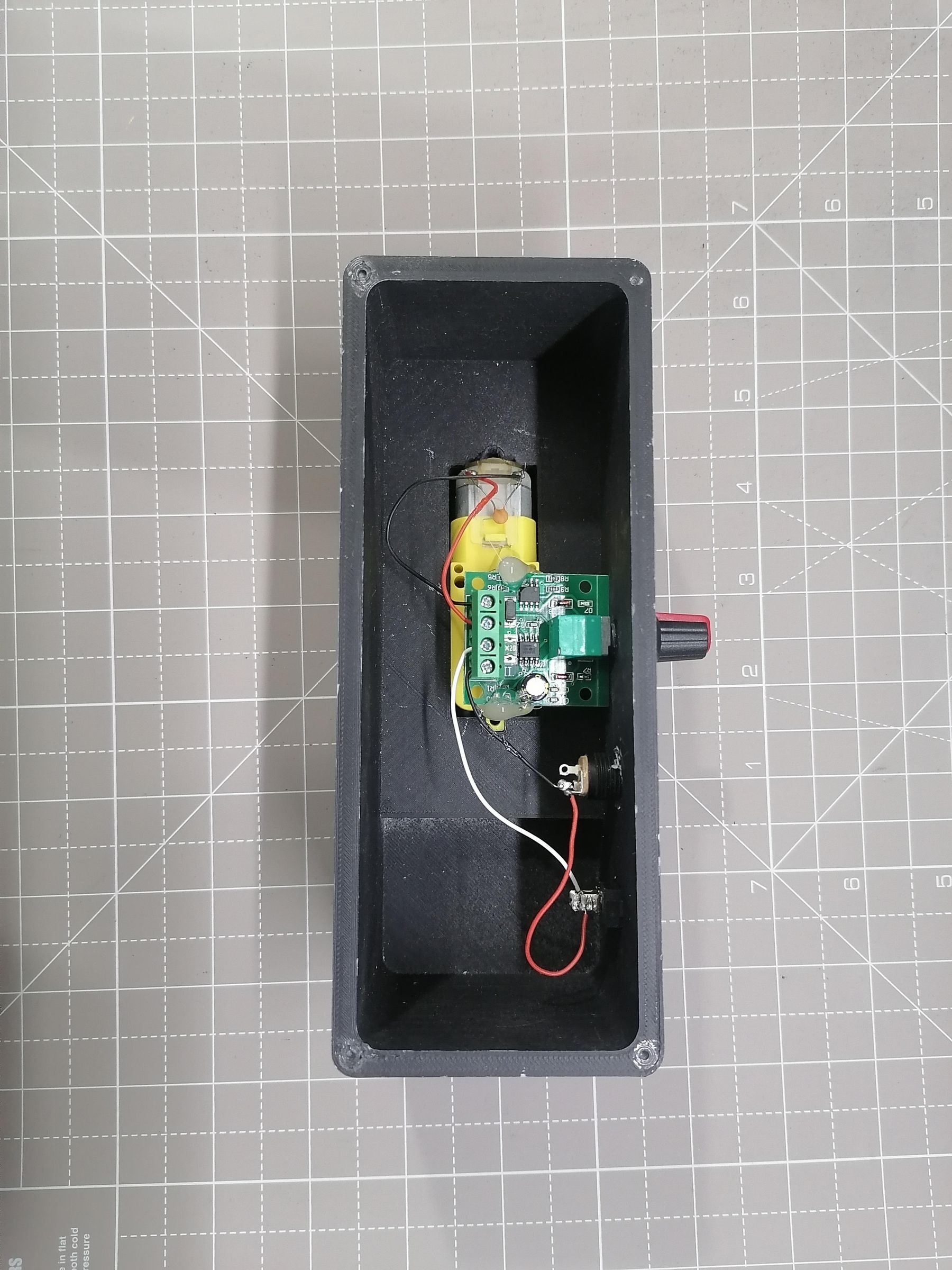 DIY TurnTable With Adjustable Speed : 9 Steps (with Pictures ...