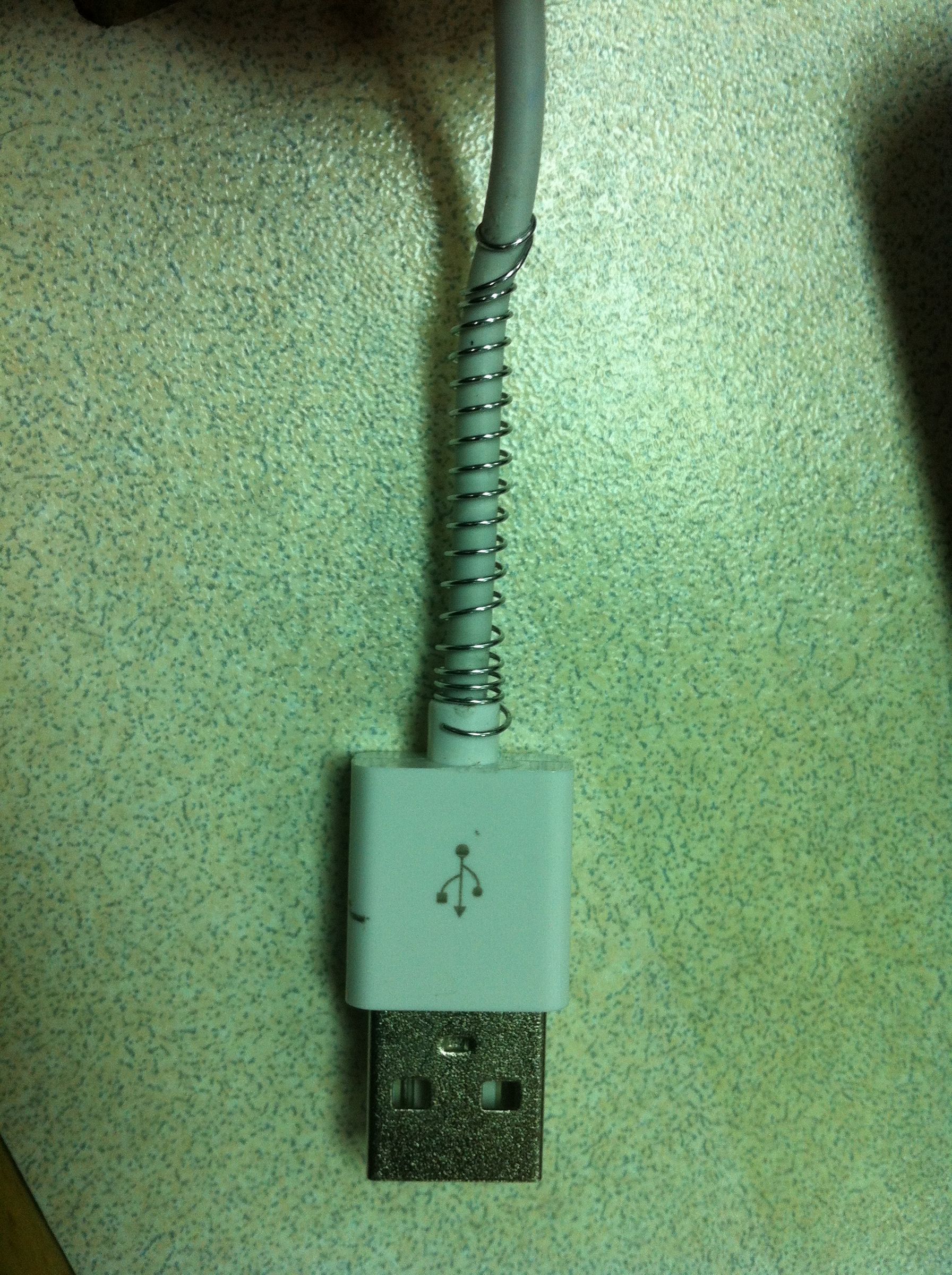 Protect Your IPhone / IPod Sync Cable : 4 Steps (with Pictures ...