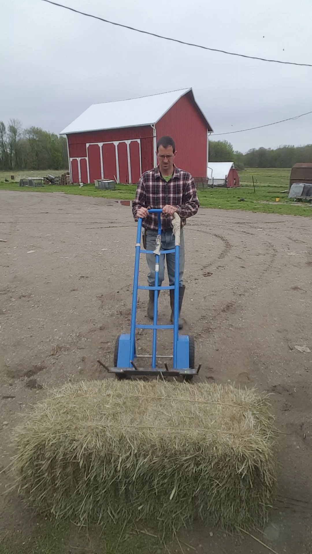 Hay Bale Dolly Assistive Technology - Instructables