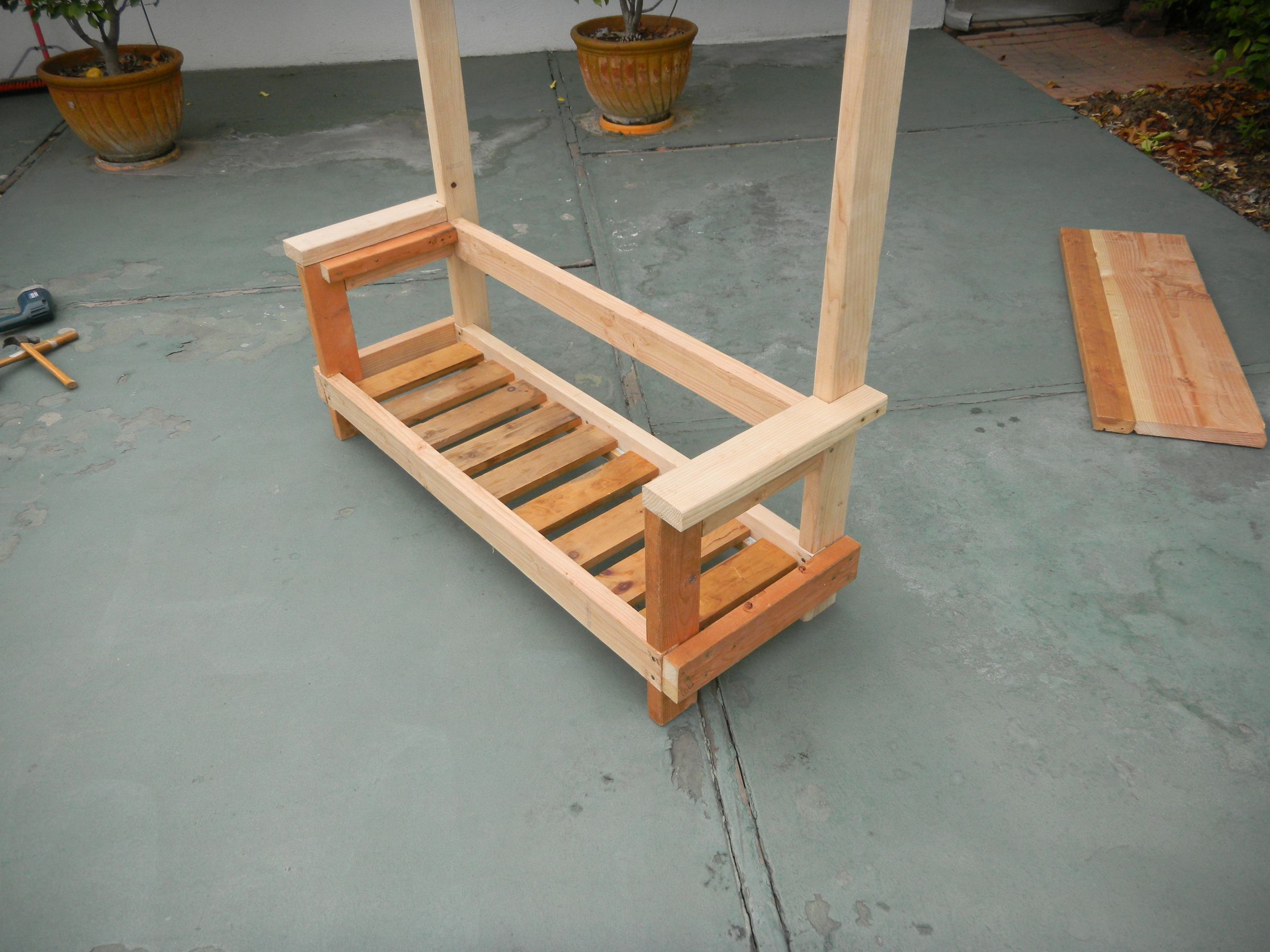 Garden Tool Rack With Foldable Bench : 5 Steps (with Pictures ...