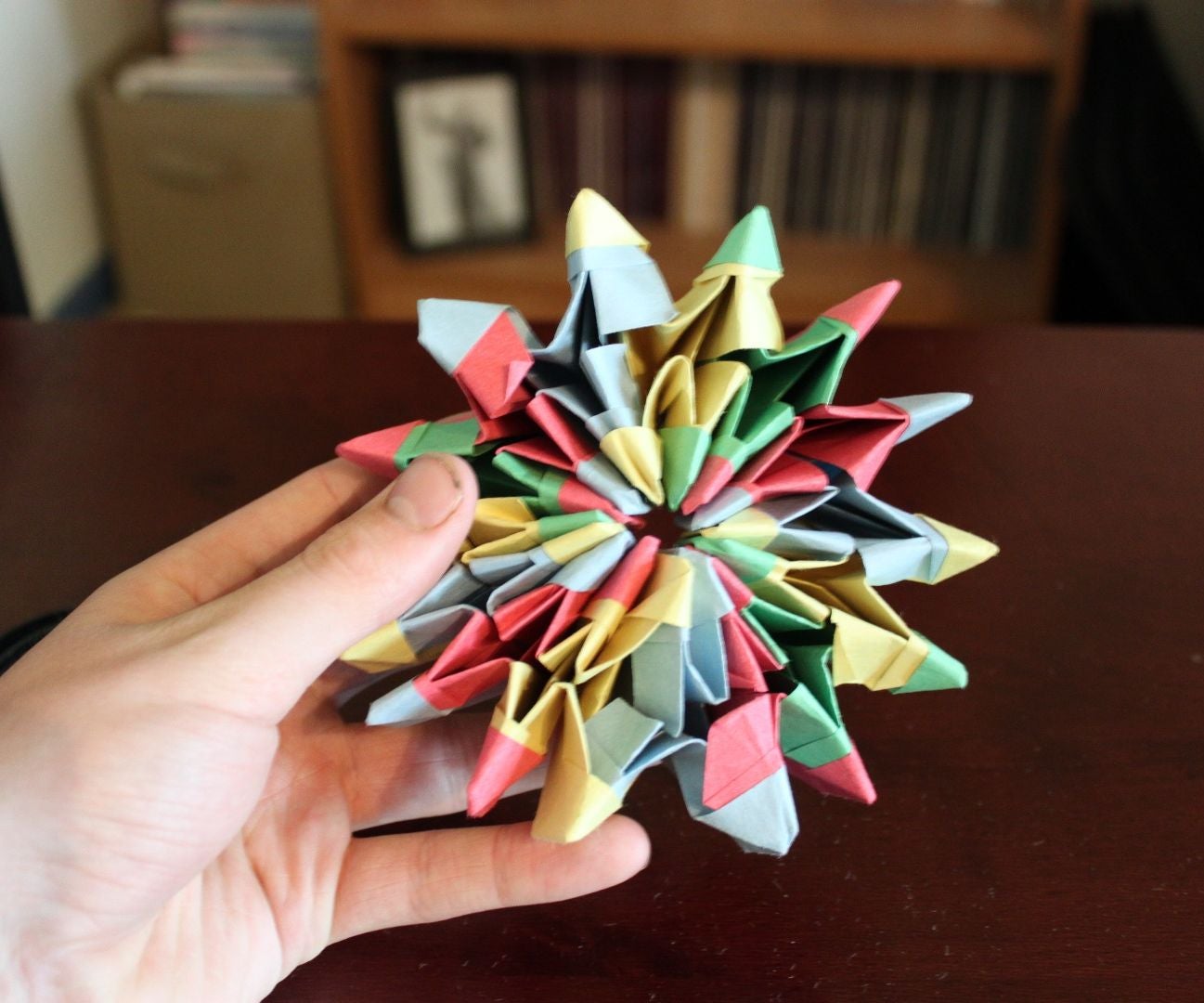 How to Make Origami Fireworks : 4 Steps (with Pictures) - Instructables