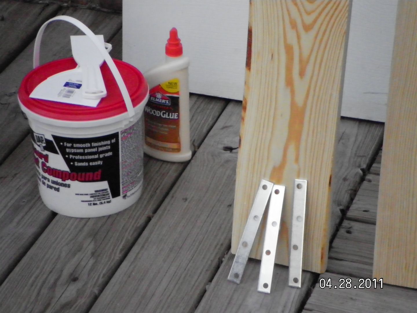 The Floor Up - Concrete Floor! : 4 Steps - Instructables