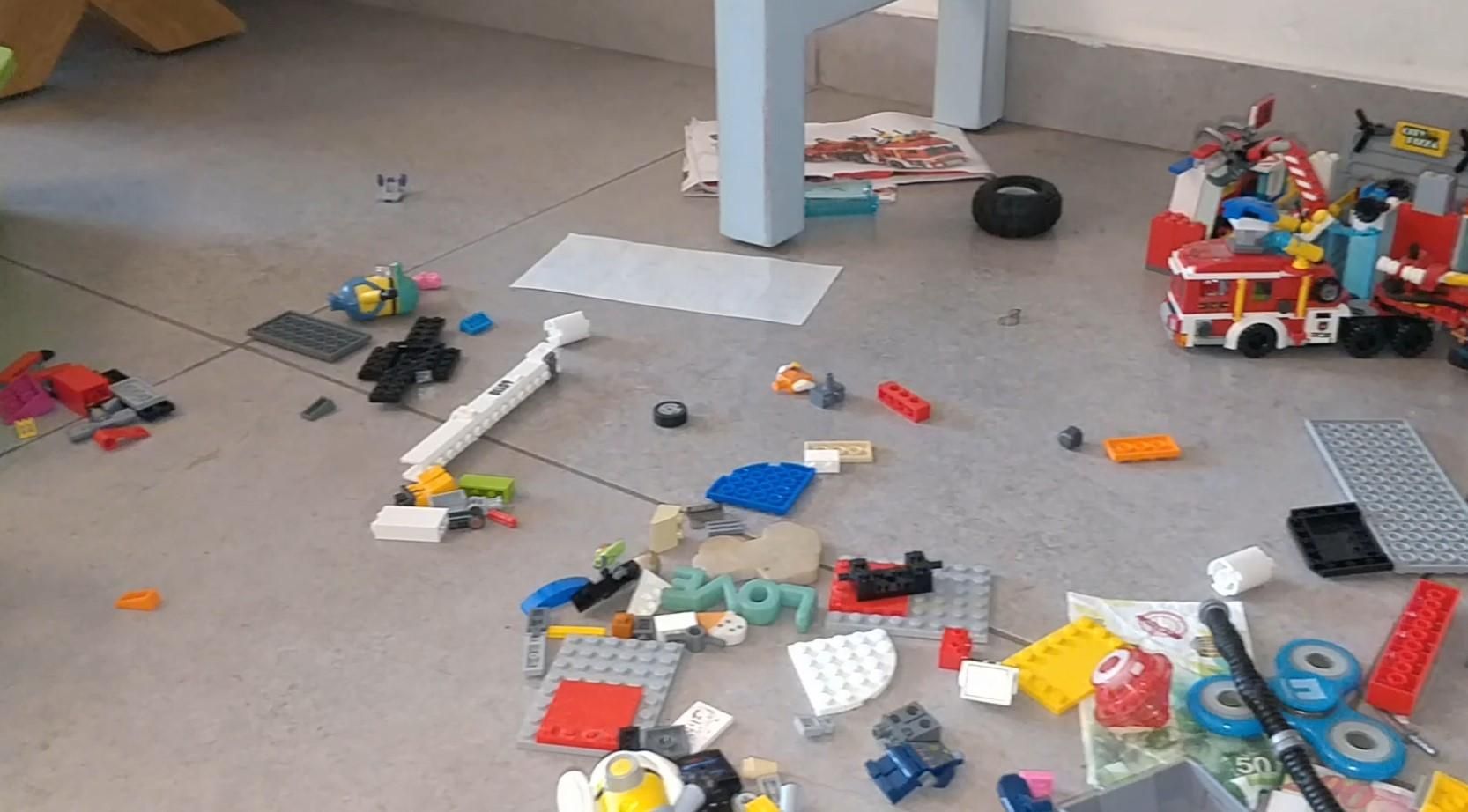 Simple Lego Tray / Legos Organizer / Storage From Scrap Wood DIY : 24 ...