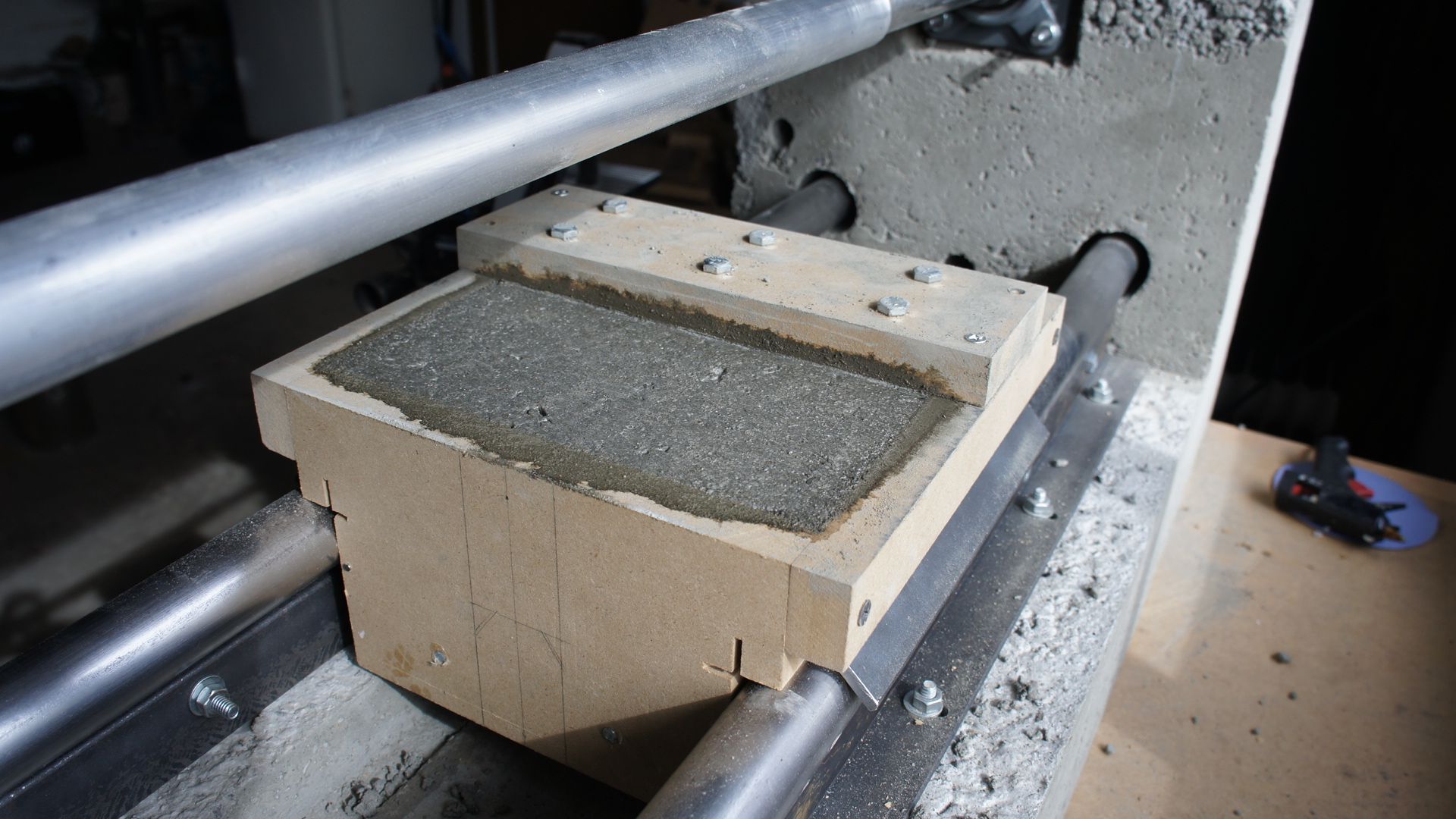 Concrete Metal Lathe : 7 Steps (with Pictures) - Instructables