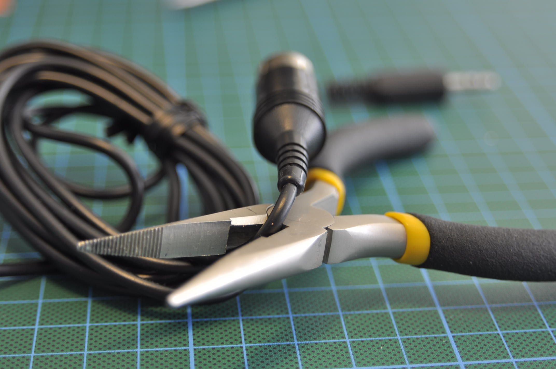 Renewed Microphone (change Audio Jack to Use With Pc) : 6 Steps ...