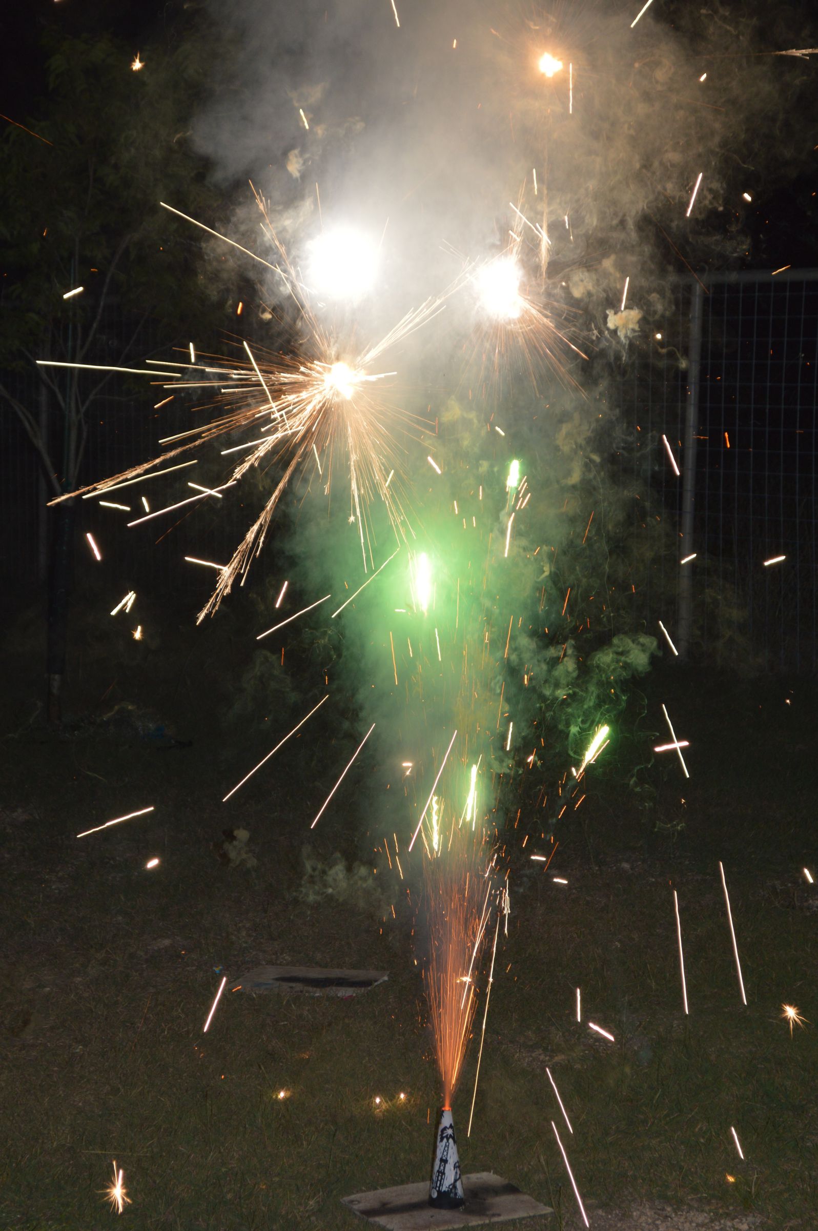 Patriotic Pico - a Raspberry Pi Pico Fireworks Controller : 9 Steps ...