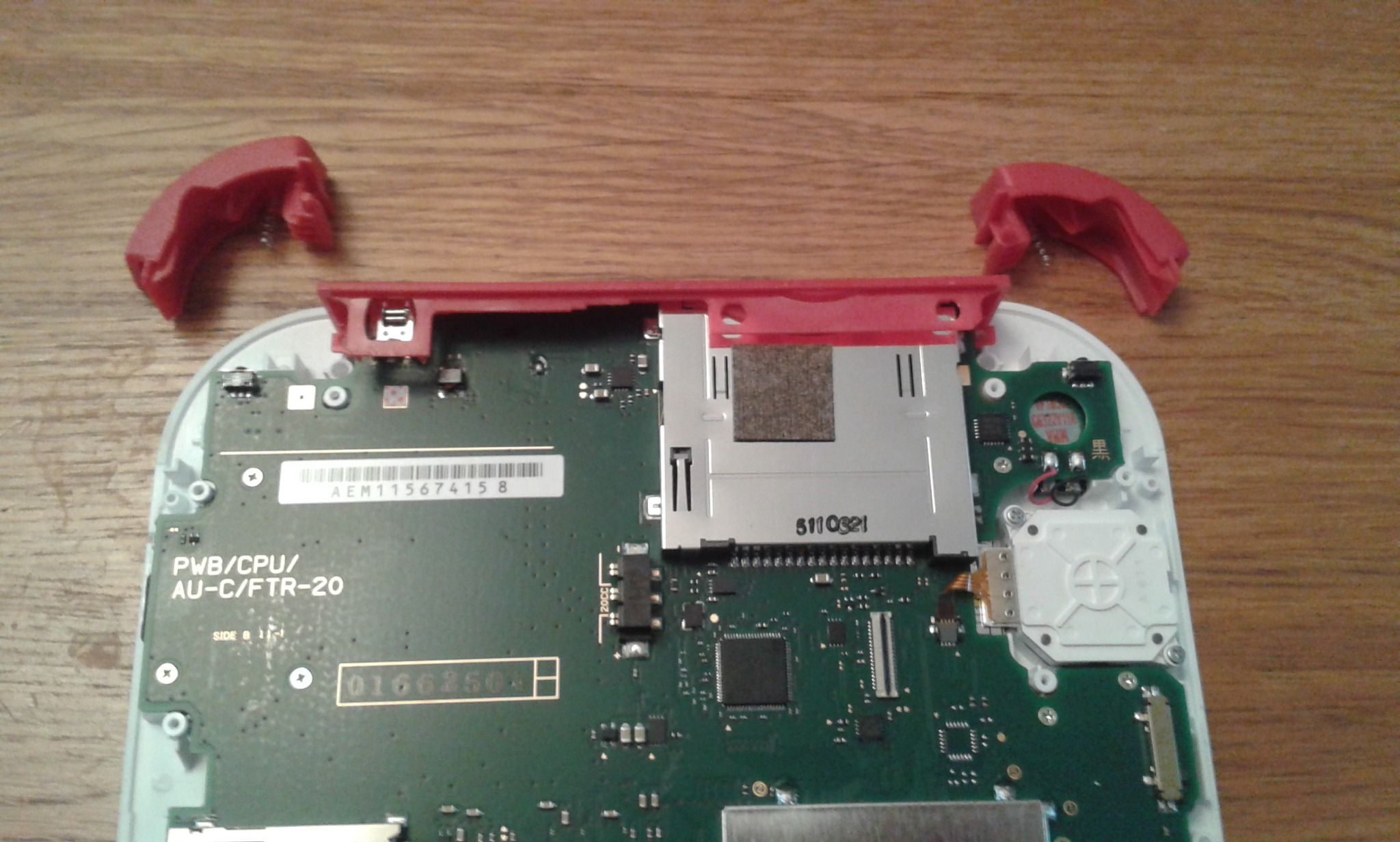 2DS Screen Repair : 11 Steps (with Pictures) - Instructables