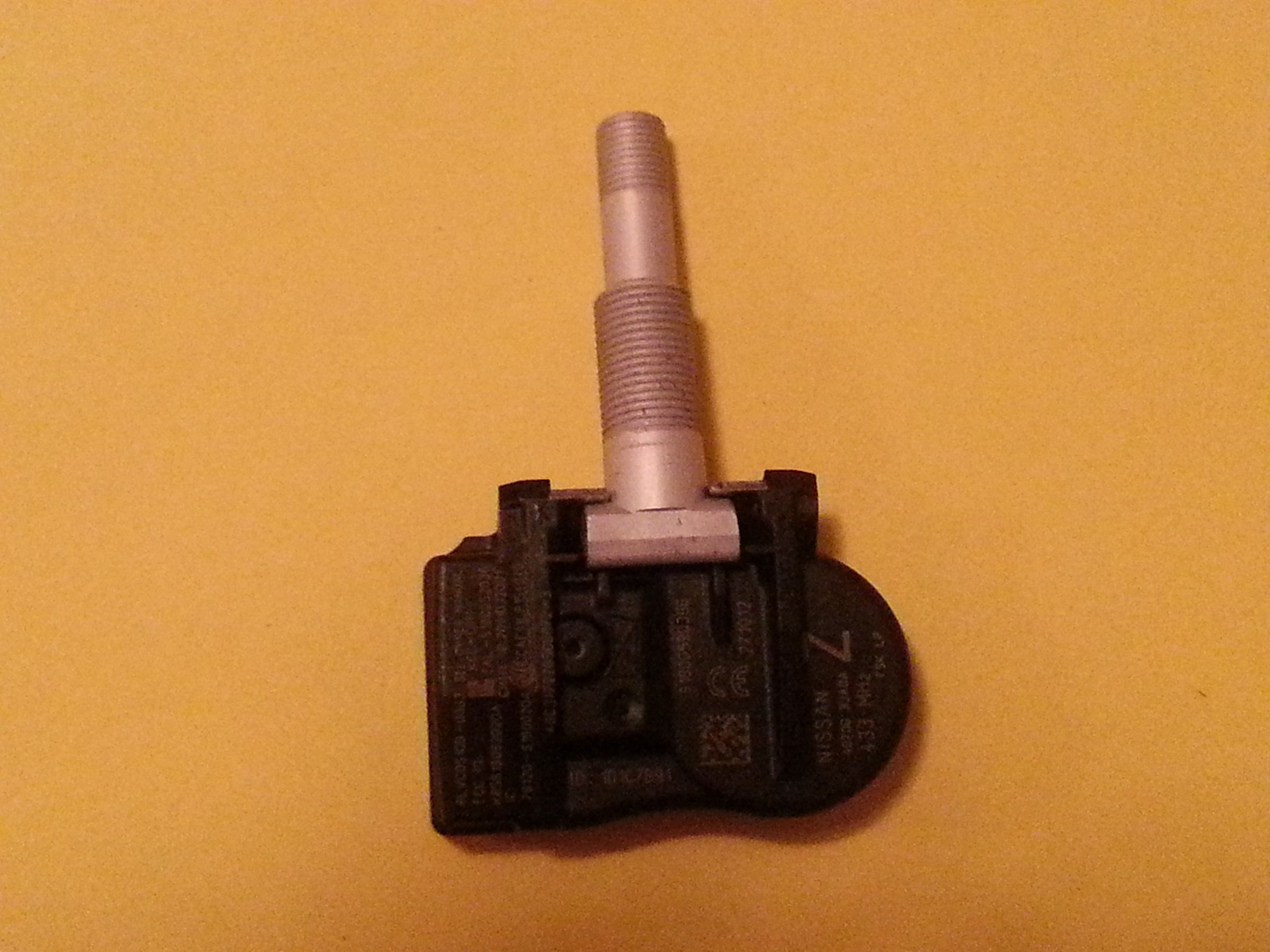 Repair Tire Pressure Monitor Sensor (TPMS) : 5 Steps (with Pictures ...