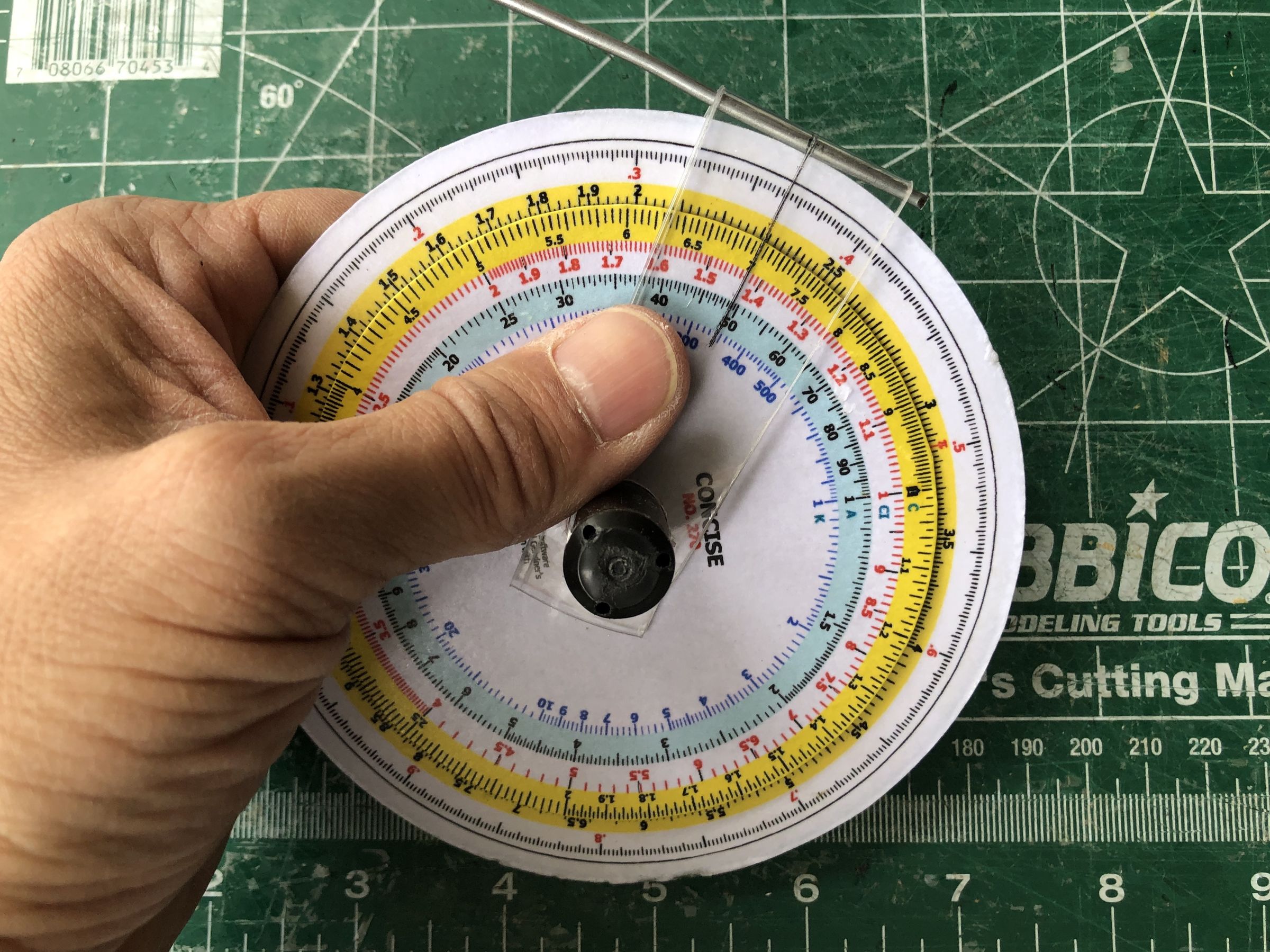 CIRCULAR CD SLIDE RULE : 9 Steps (with Pictures) - Instructables