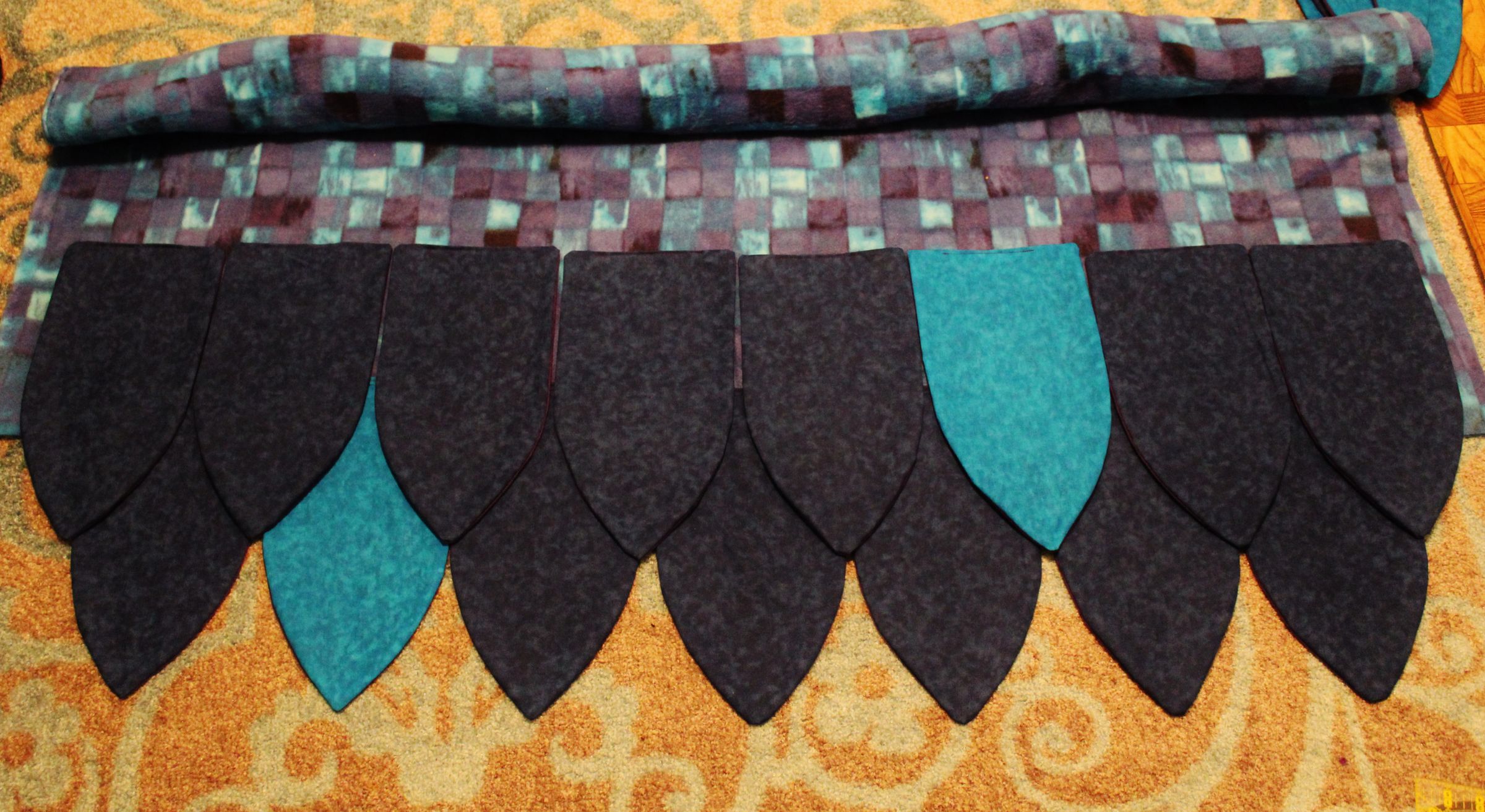 Dragon Scale Quilt : 10 Steps (with Pictures) - Instructables