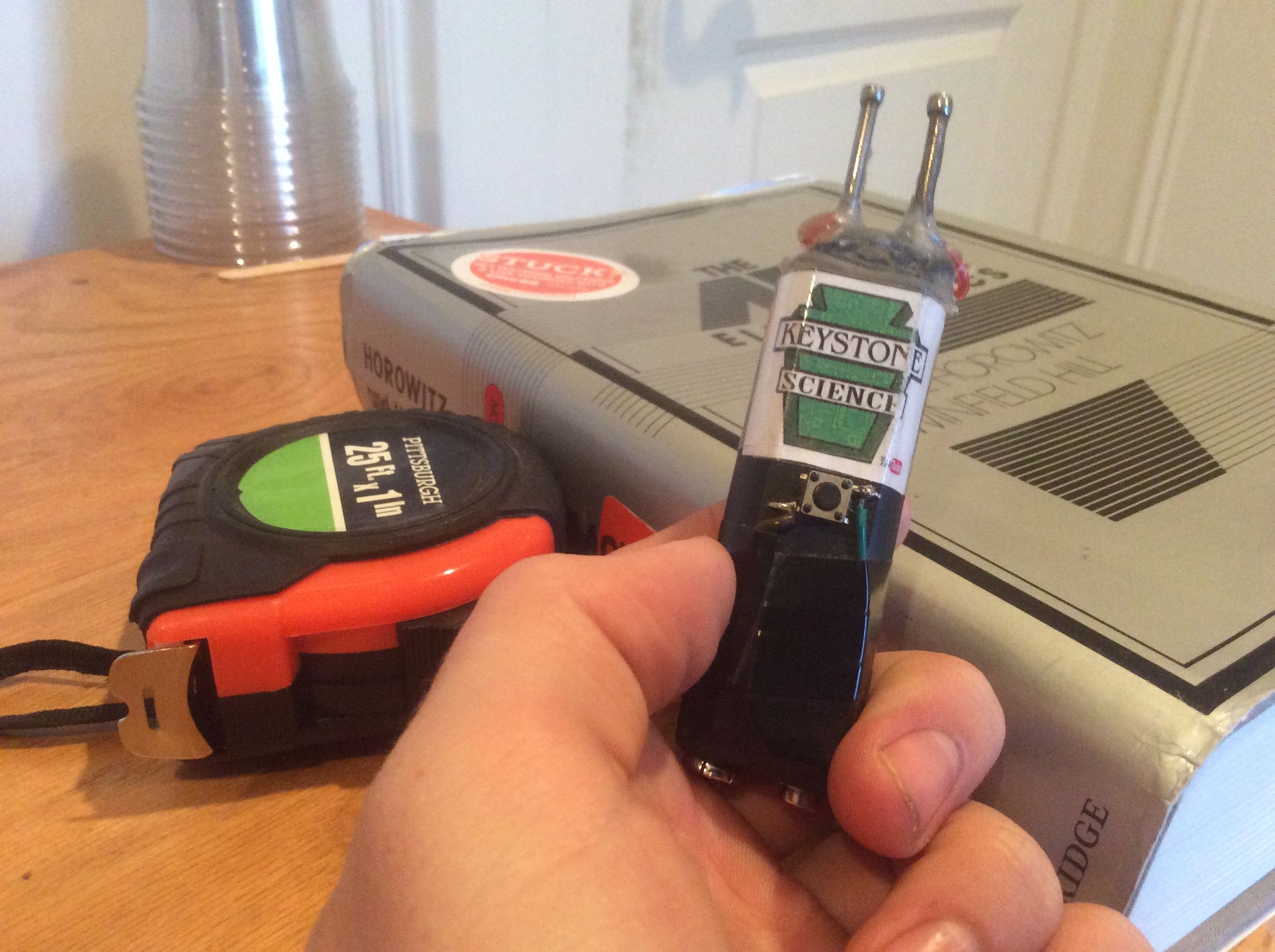 Easy 5$ Pocket Taser : 10 Steps - Instructables