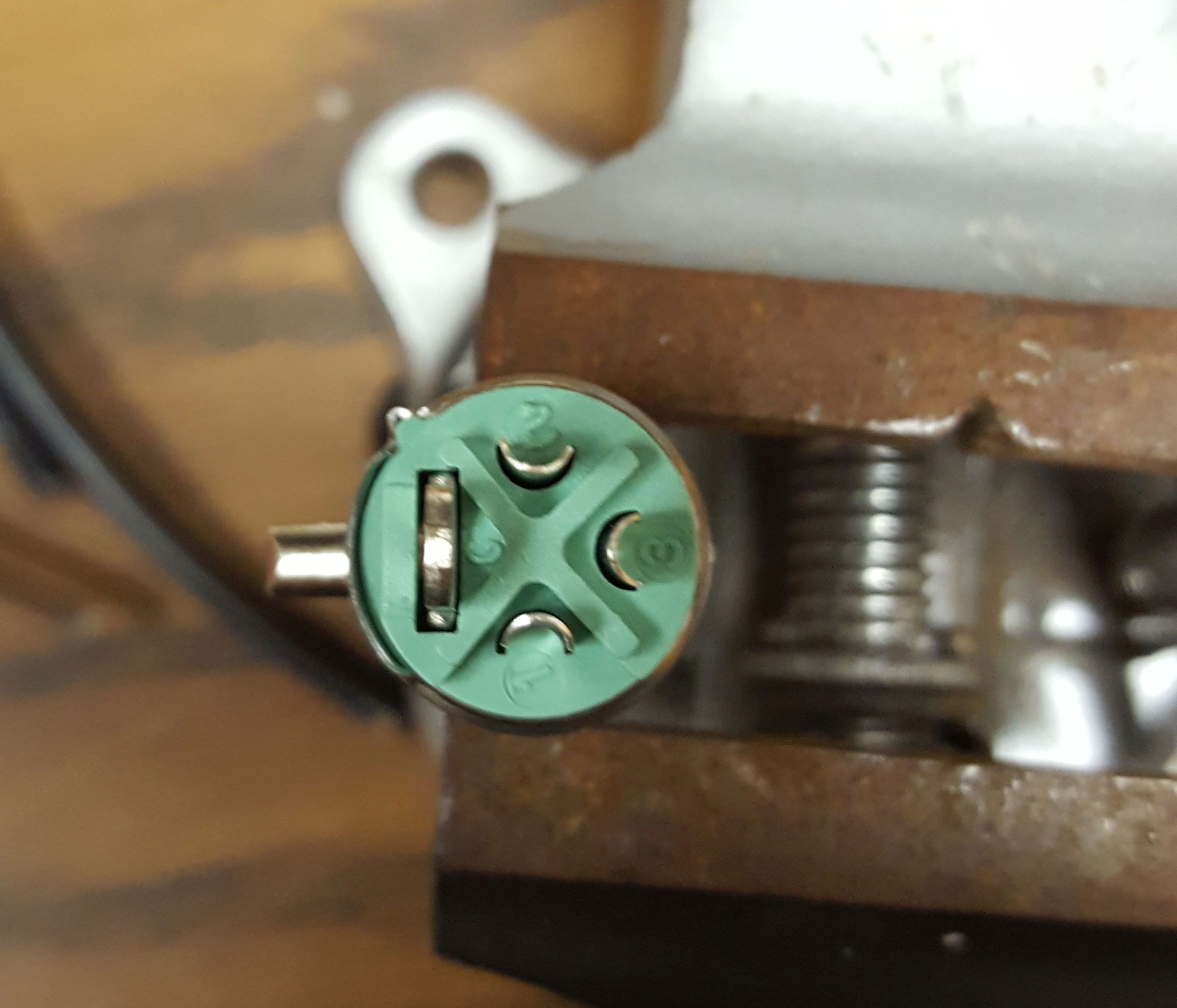 Sending Balanced Stereo XLR Outputs to Unbalanced Stereo TRS Input : 8 ...