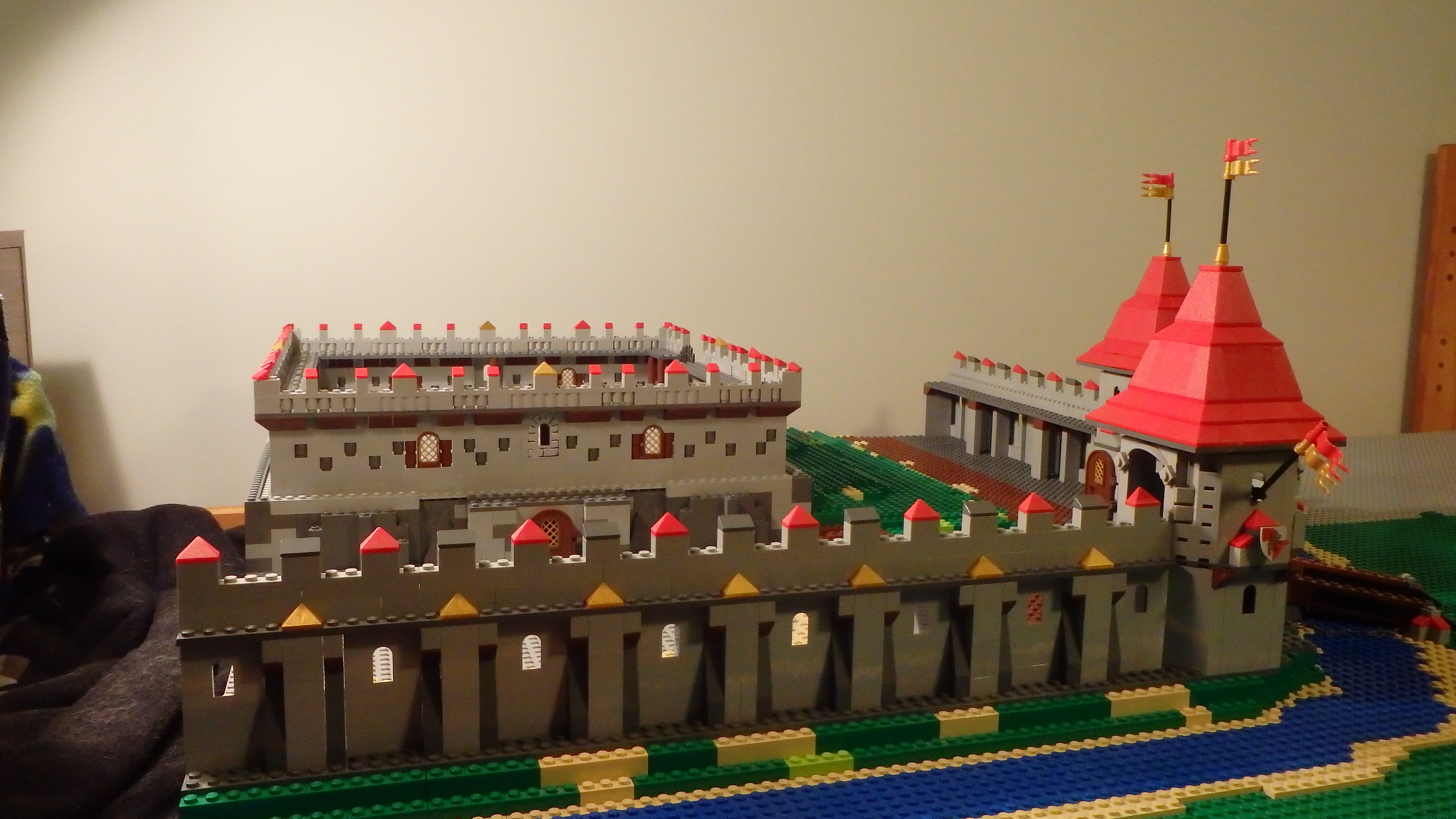 Custom Lego Castle : 14 Steps (with Pictures) - Instructables