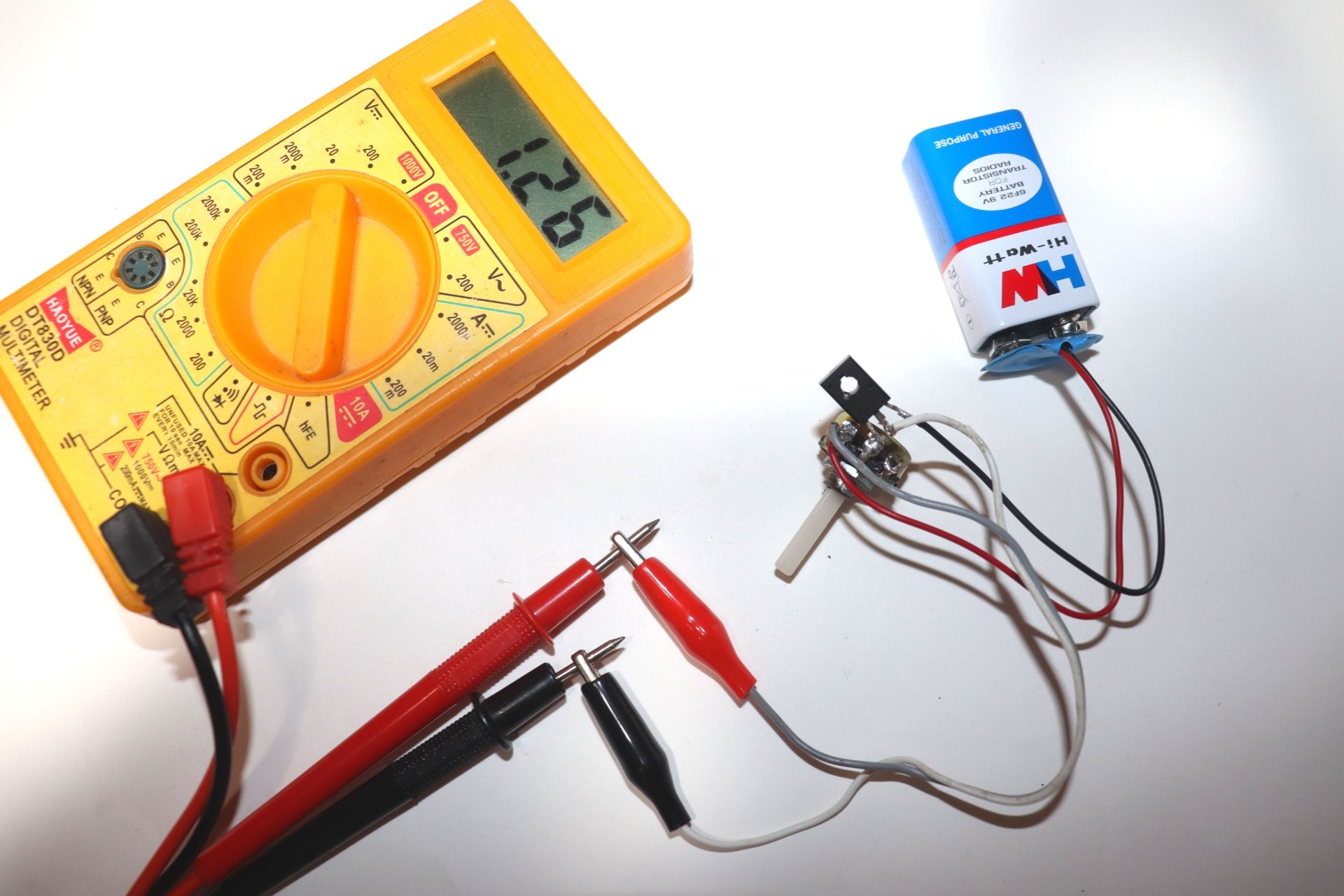 How to Make Voltage Controller Circuit Using 13003 Transistor : 6 Steps ...