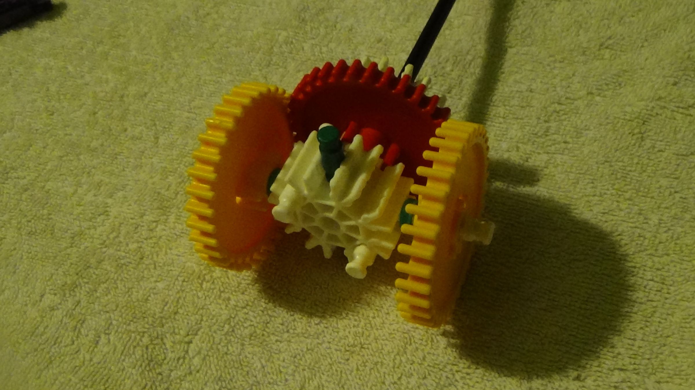 K'nex Flywheel Ball Launcher (by Austron) Instructions : 9 Steps ...