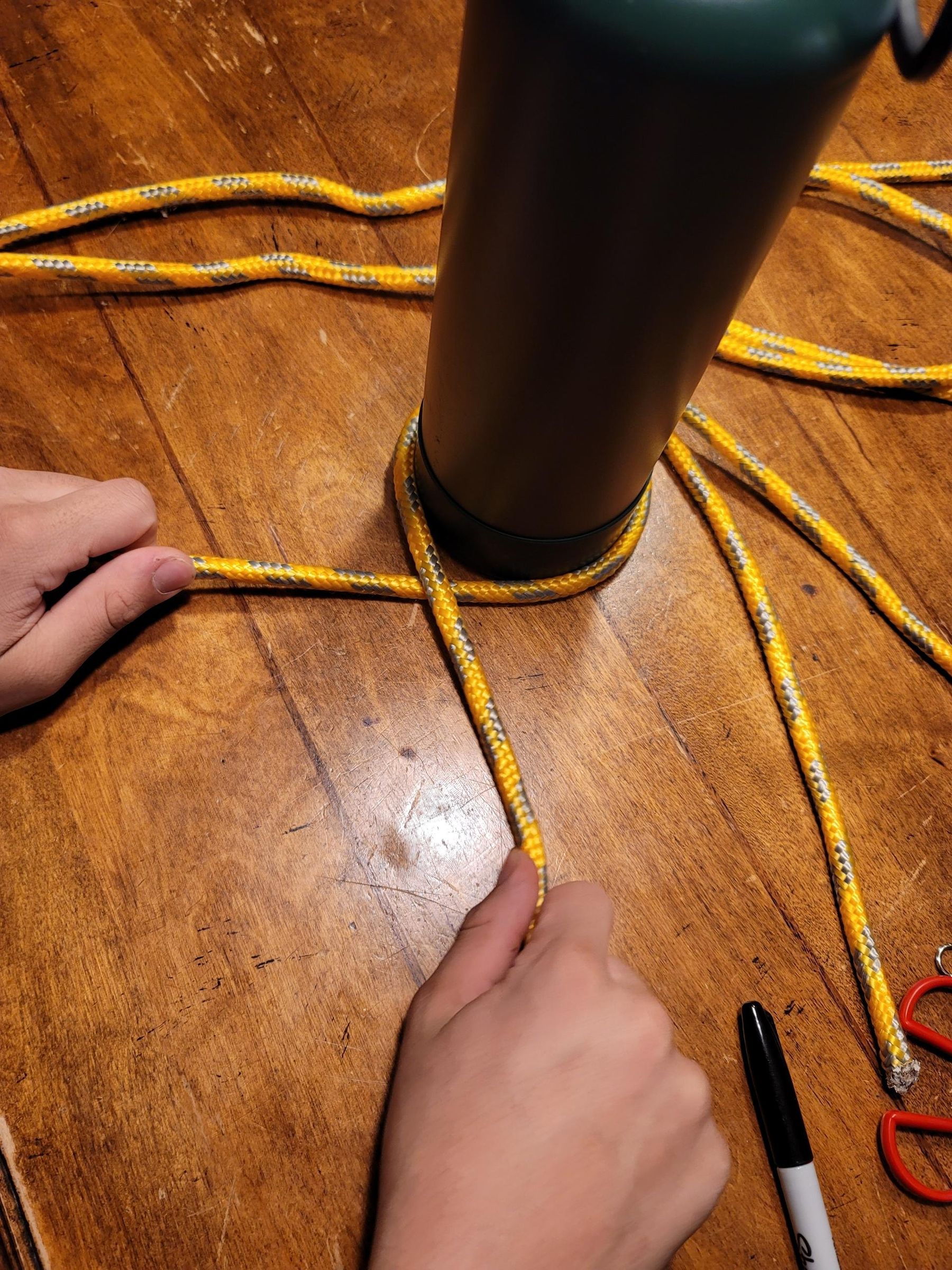 6 Step Water Bottle Rope Wrap : 7 Steps (with Pictures) - Instructables