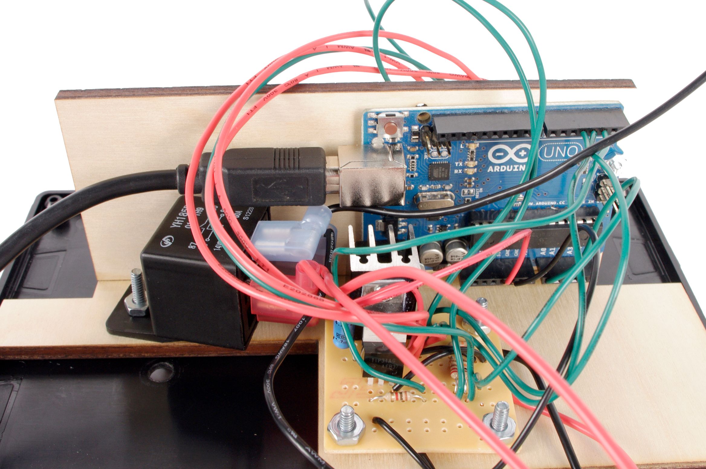 Car Horn Prank Box : 30 Steps (with Pictures) - Instructables
