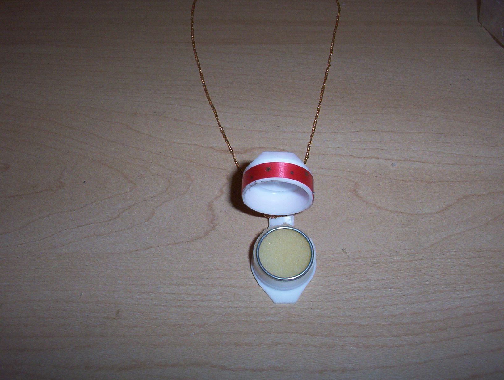 Valentine Fragrance Locket : 8 Steps - Instructables
