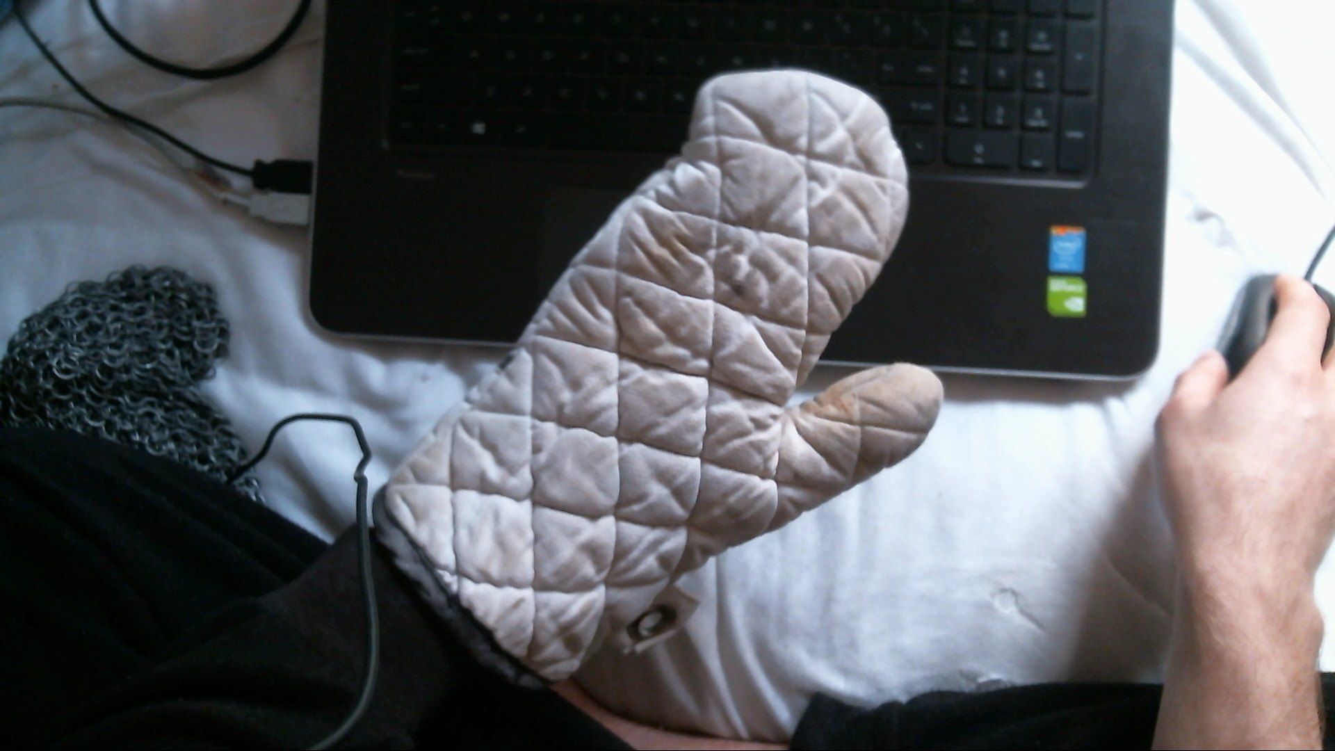 Training Gauntlets : 5 Steps - Instructables