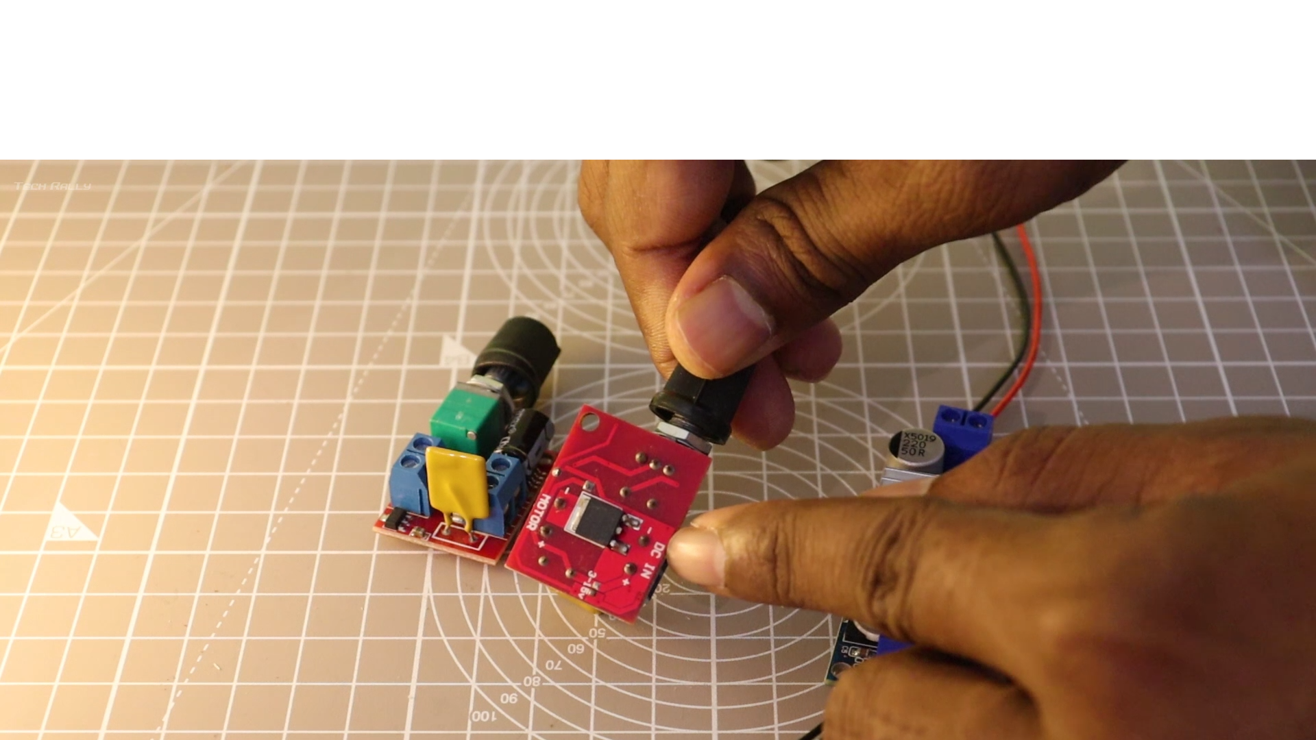 DIY LED Studio Ring Light : 26 Steps (with Pictures) - Instructables