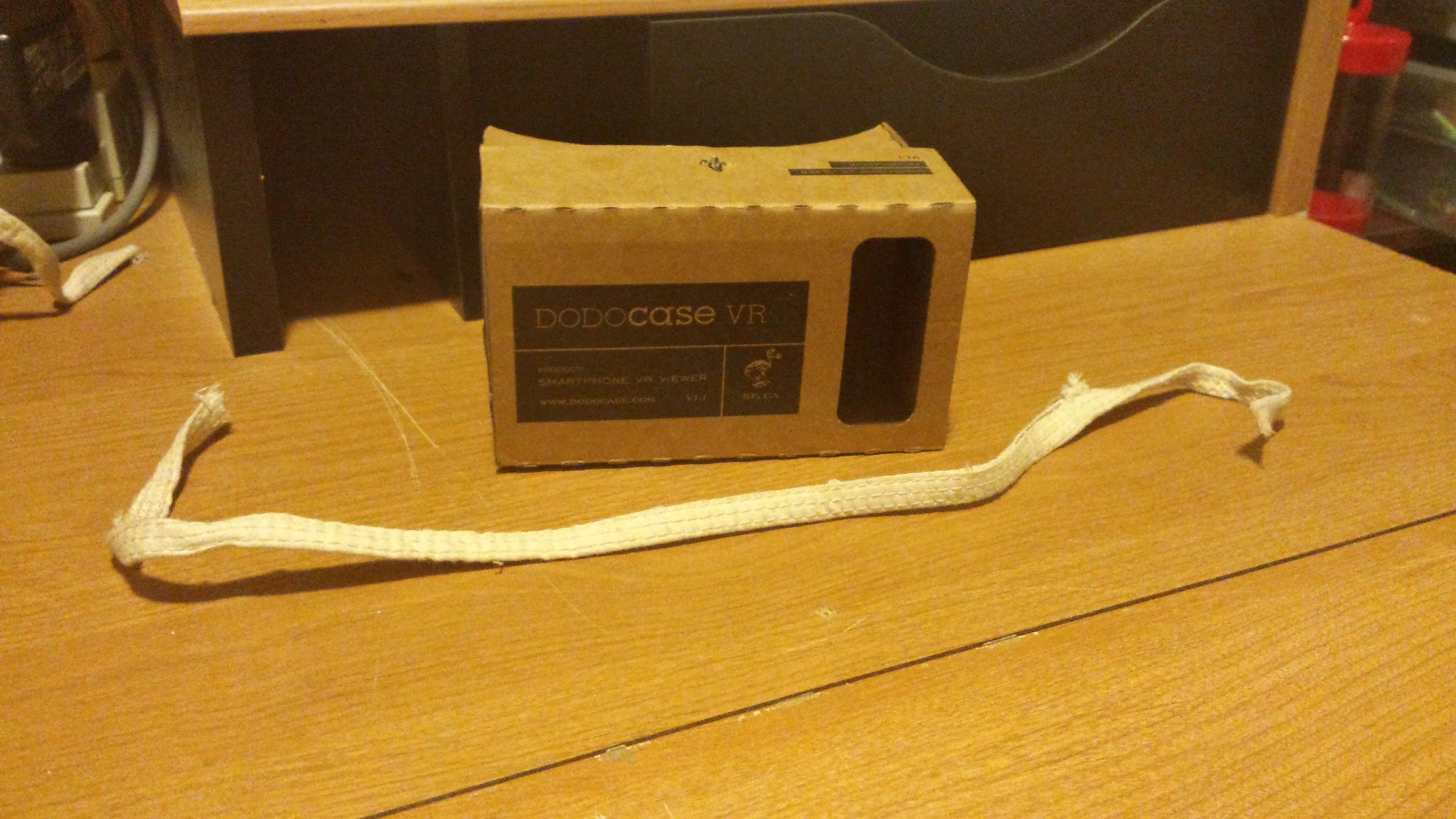 5 Minute Head Strap for DODO Case : 3 Steps - Instructables