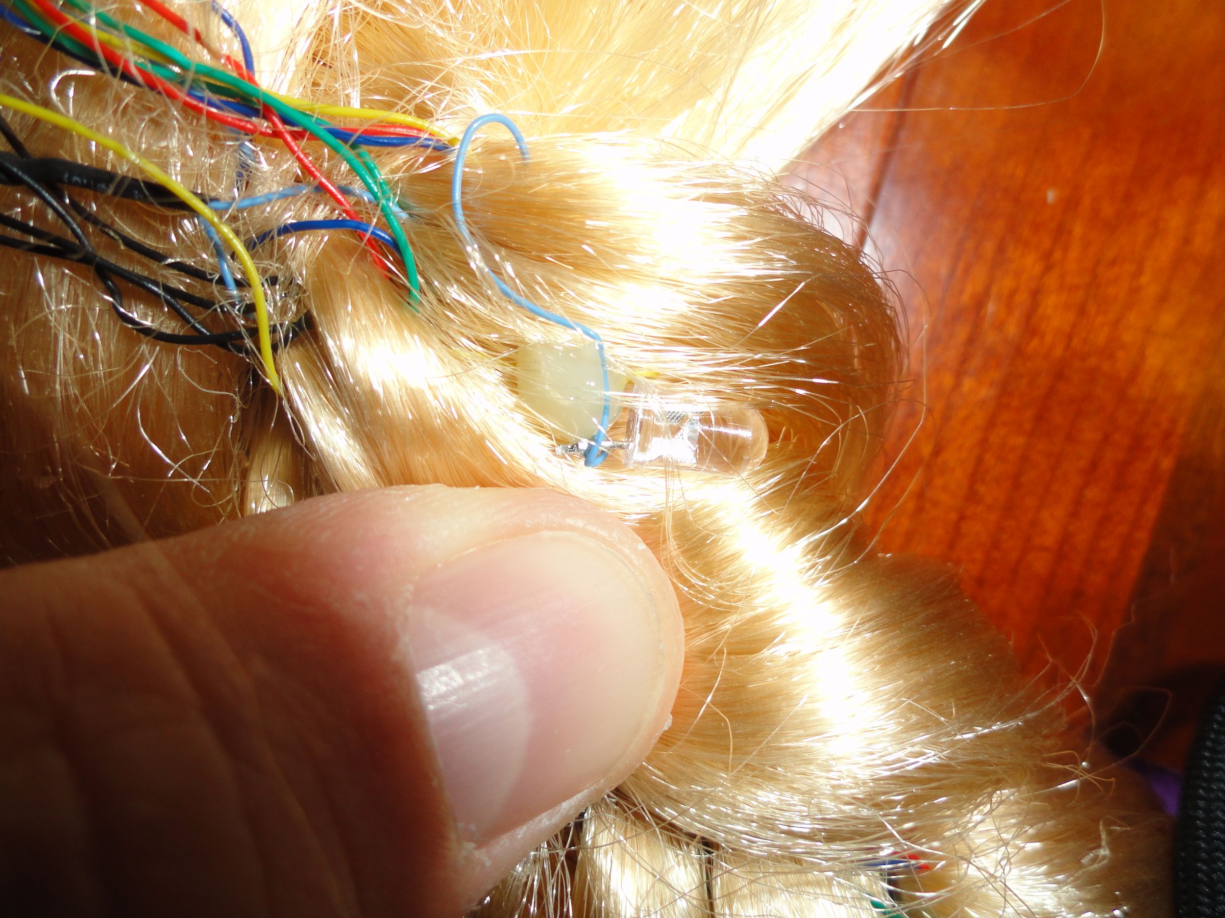 LED Animated Glowing Rapunzel Hair - Instructables