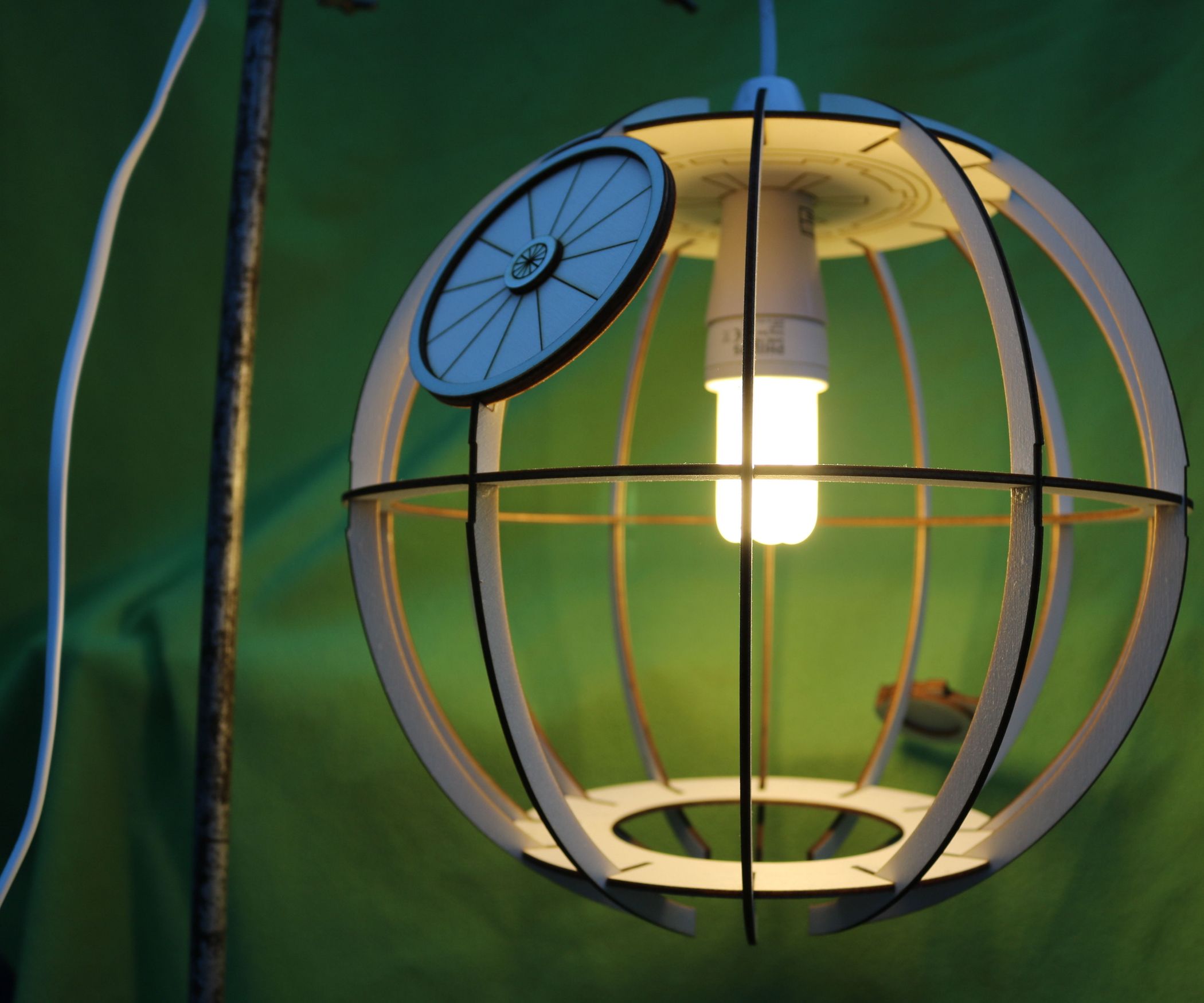 Build Your Own Death Star Shade : 11 Steps (with Pictures) - Instructables