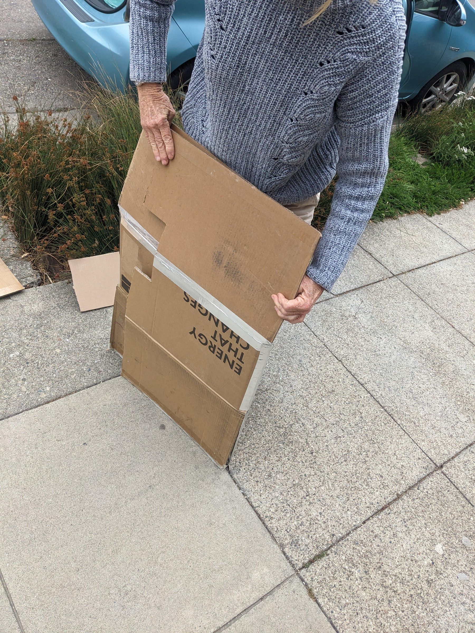 Cardboard Fold-flat Headrest to Extend Legroom for Sleeping in Your Car ...
