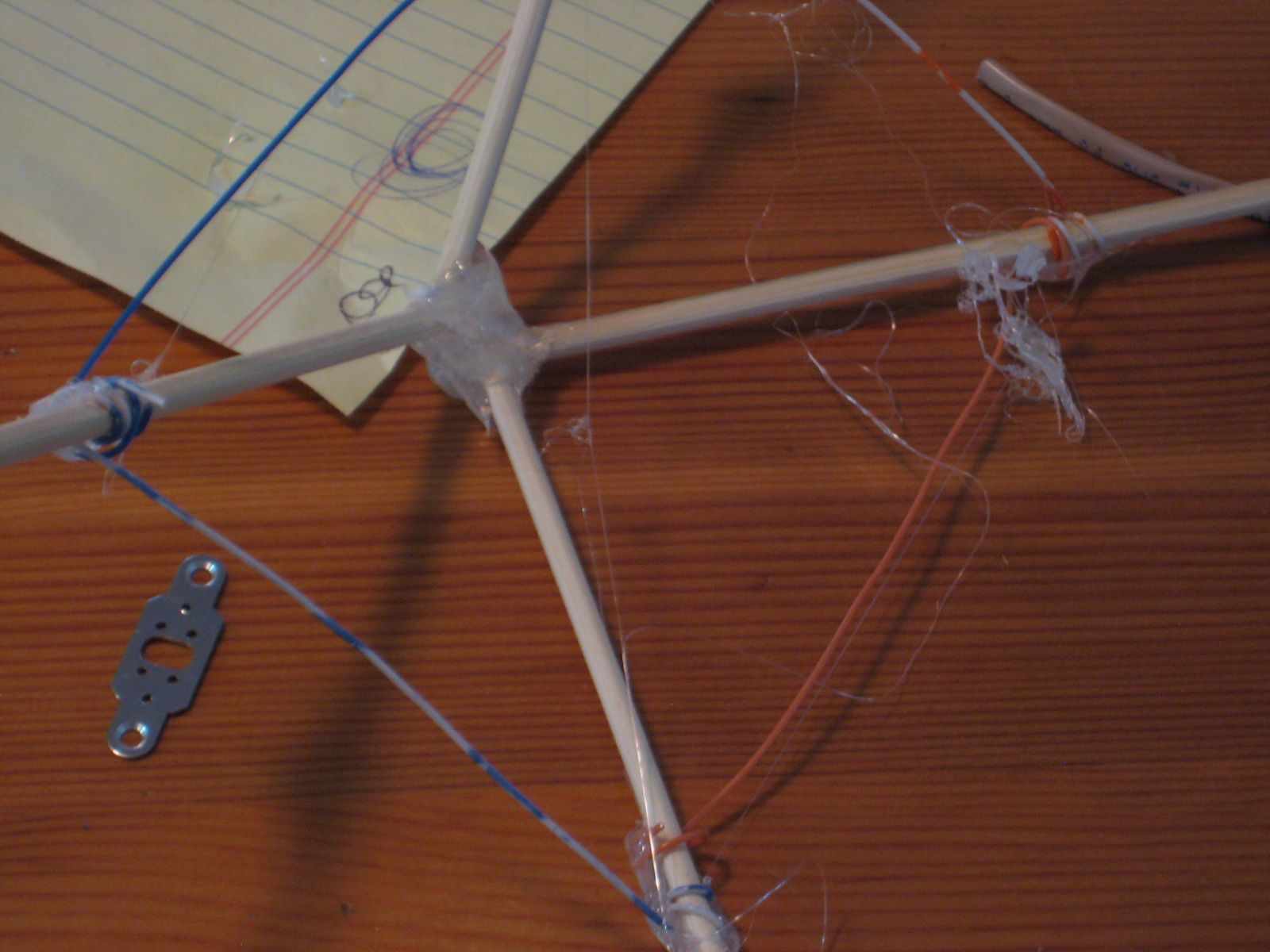 Giant Bristle Bot : 7 Steps - Instructables