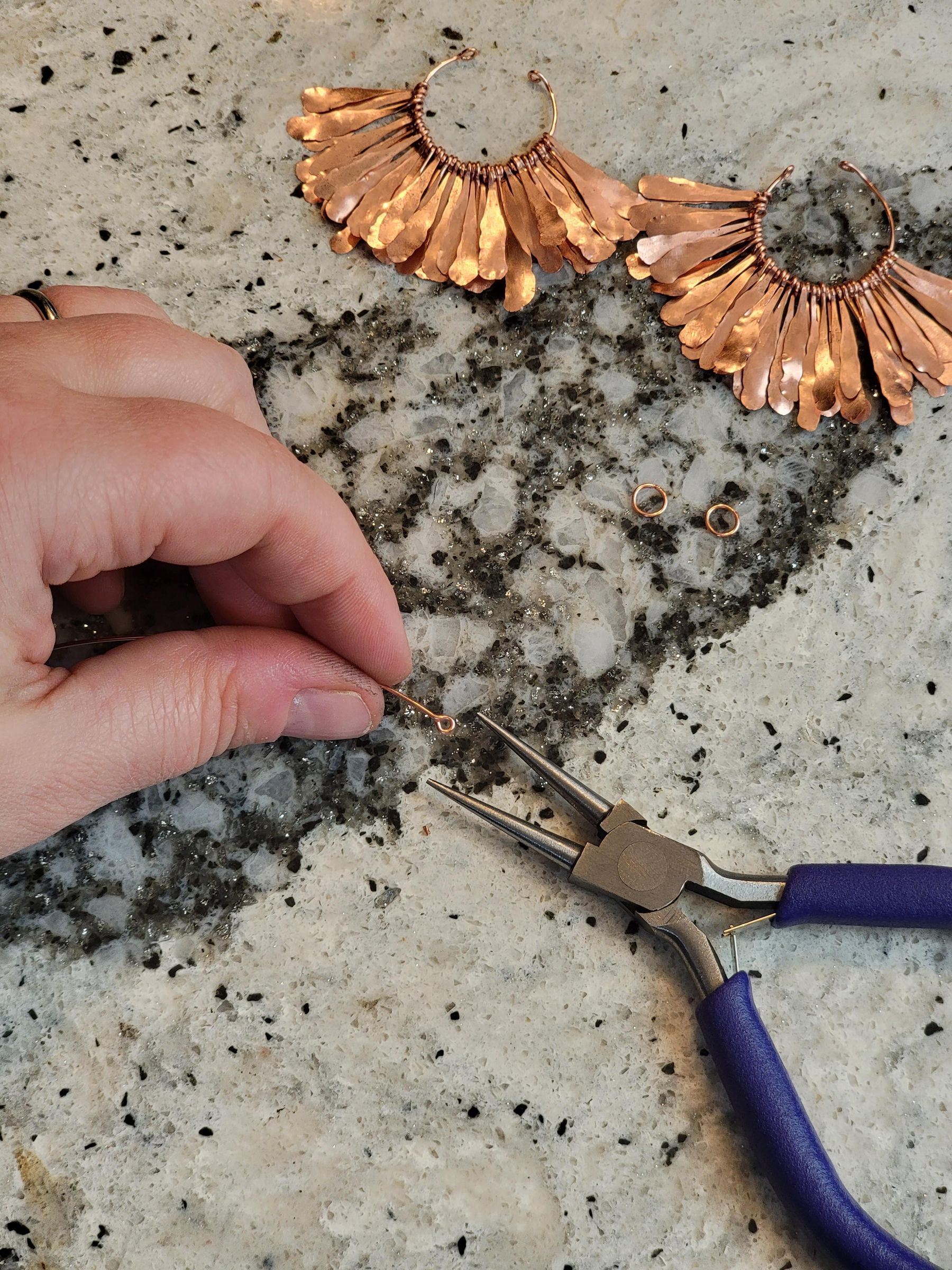 Hammered Wire Earrings : 11 Steps (with Pictures) - Instructables