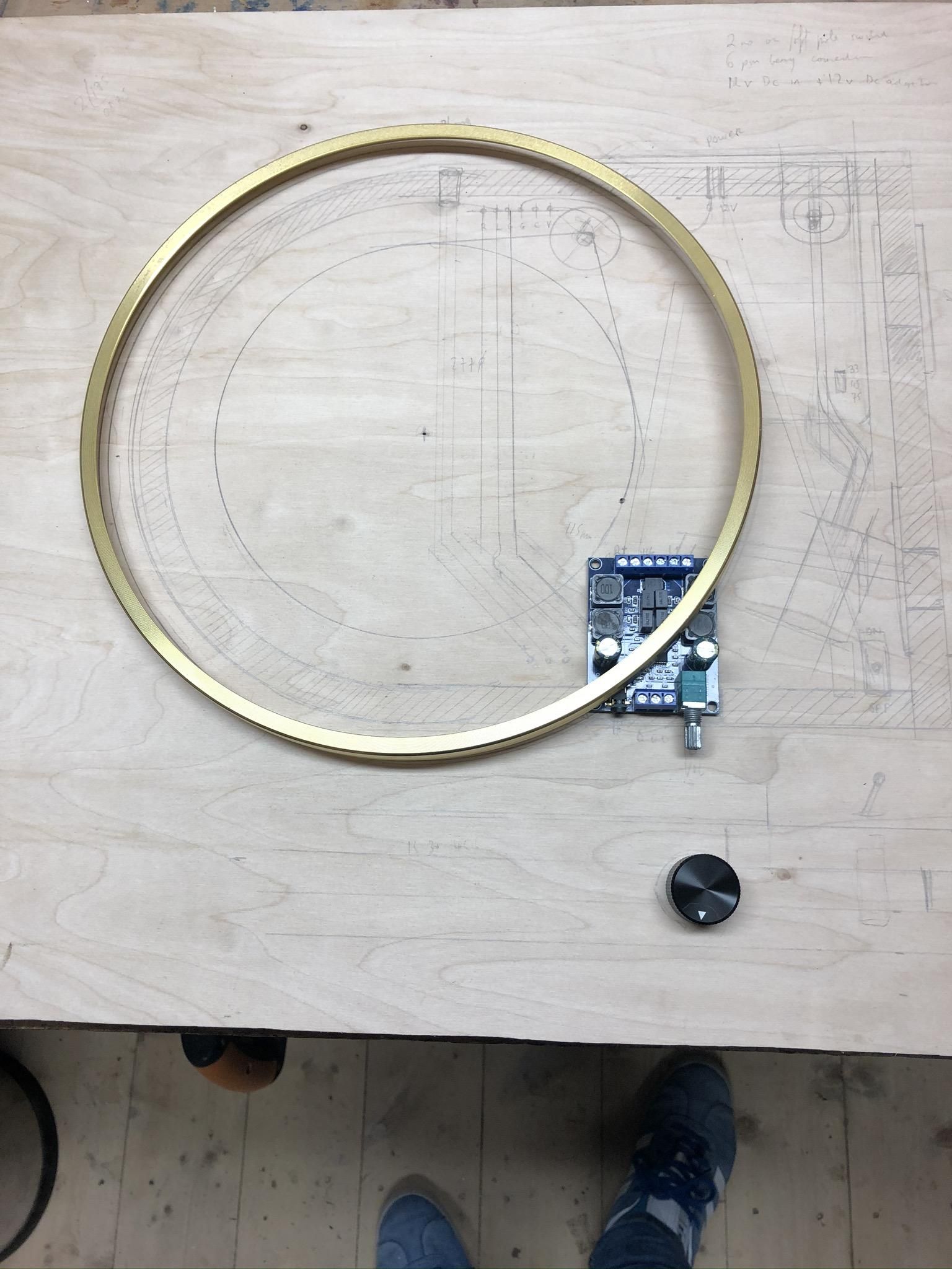 Economy Plywood Turntable : 5 Steps (with Pictures) - Instructables