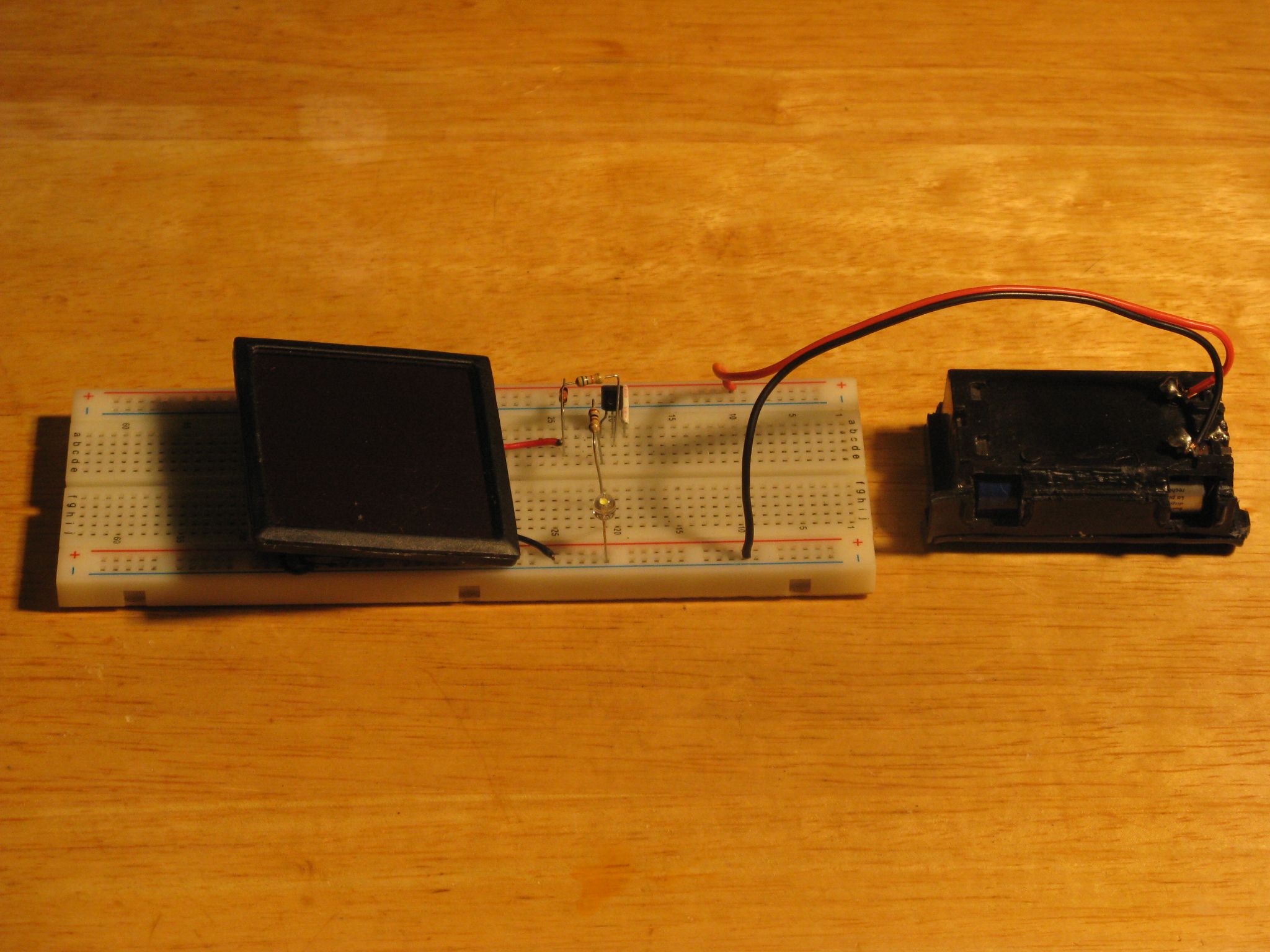 Simple Solar Circuits : 11 Steps (with Pictures) - Instructables