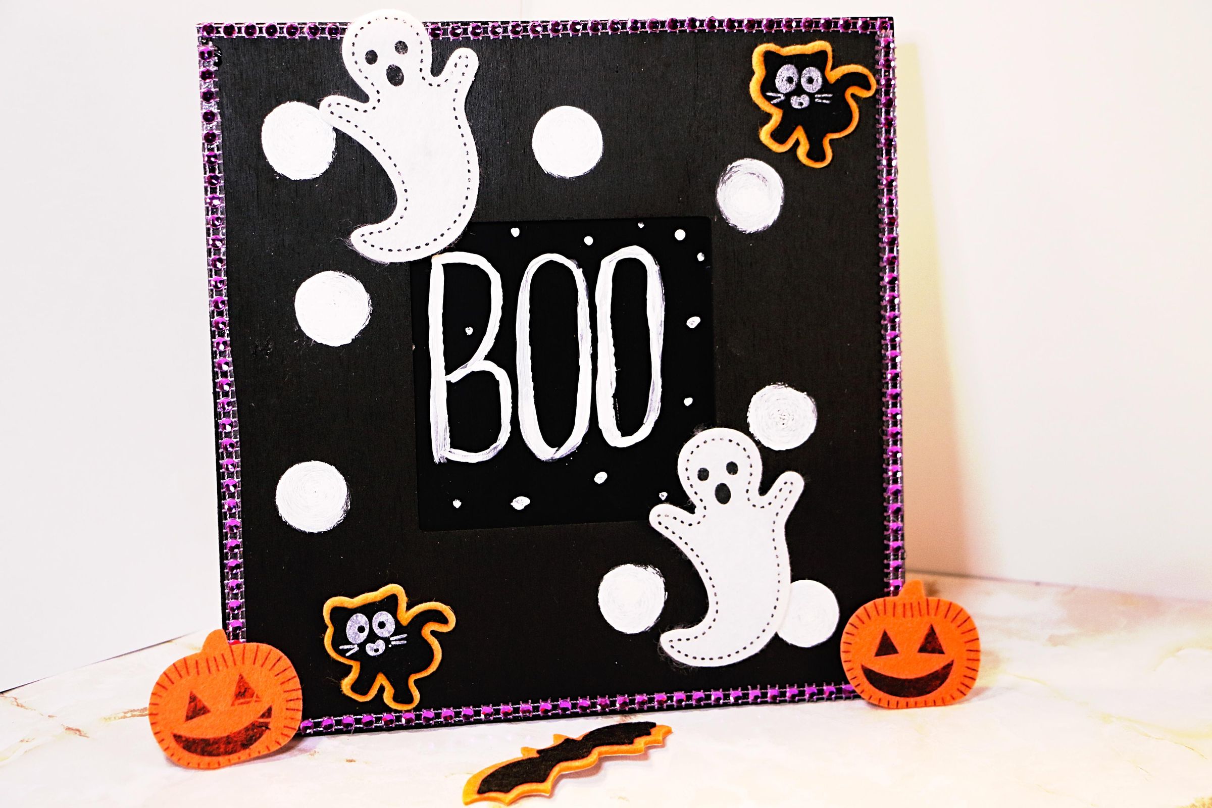 Unleash Your Creativity: Fun Halloween Picture Frame Art DIY : 6 Steps ...